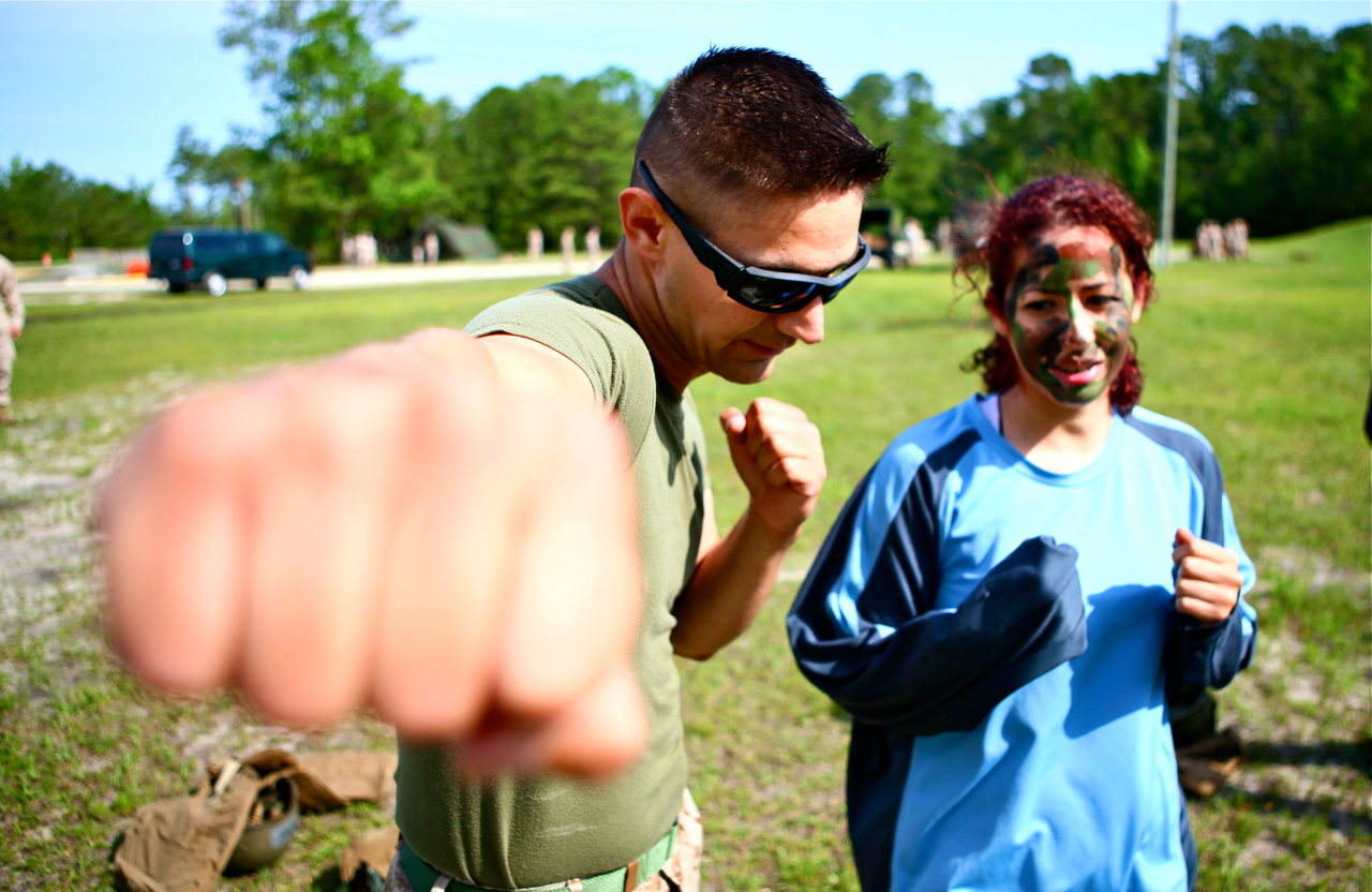 2nd Radio Battalion brings Marine spouses aboard during Jane Wayne Day ...