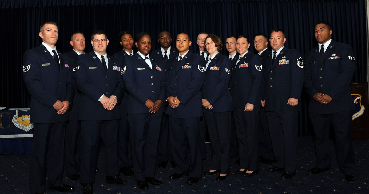 14 Airmen receive CCAF degree at Incirlik > Incirlik Air Base > Article ...
