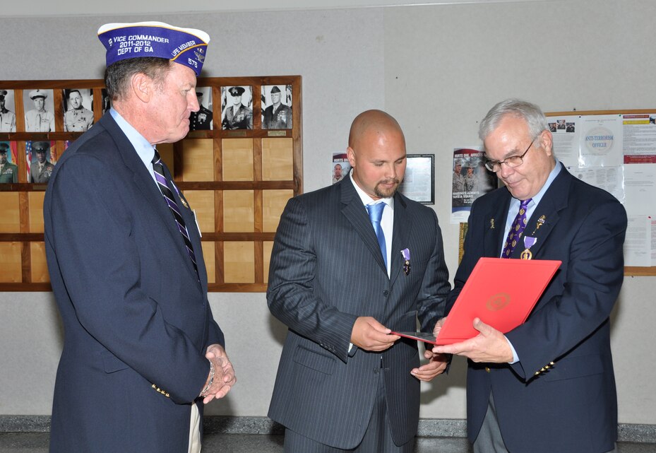 Retired Marine awarded Purple Heart under new rules > United States ...