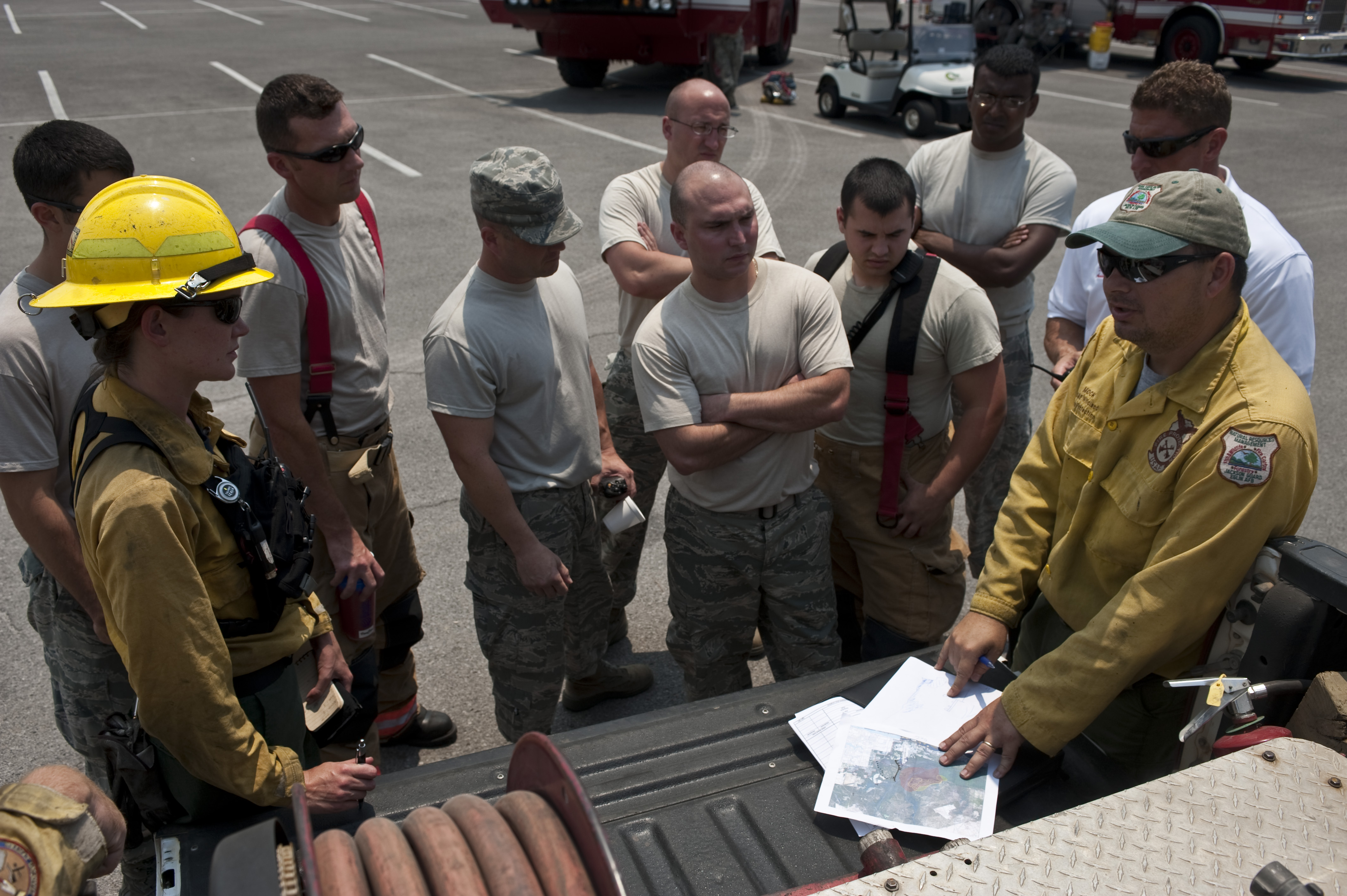 Base, community respond to fires > Hurlburt Field > Article Display