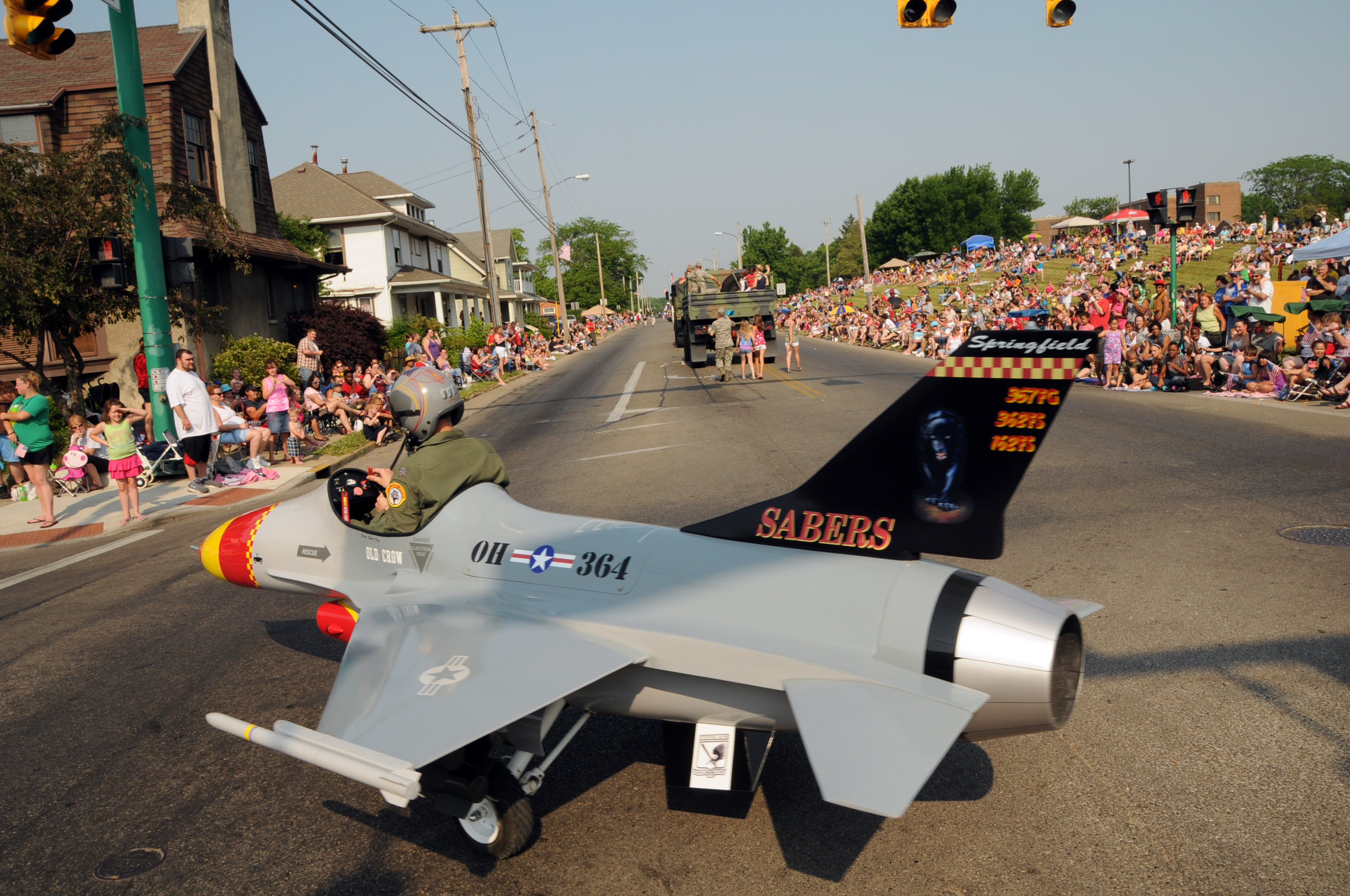 Springfield ANG participates in Memorial Day Parade
