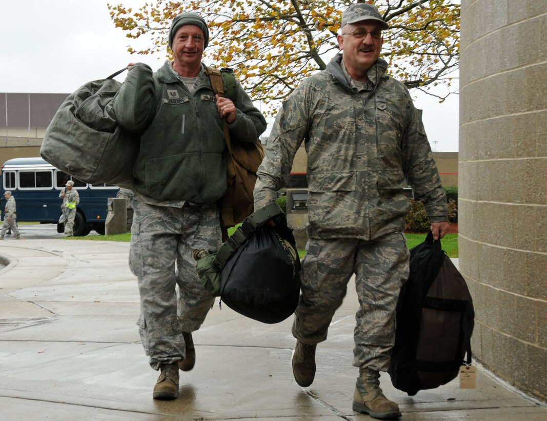 New York Air National Guard Tech. Sgts. Robert Spaulding and Daryl ...