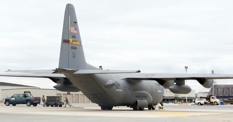 436th Airlift Wing supports USNORTHCOM hurricane relief operations in ...