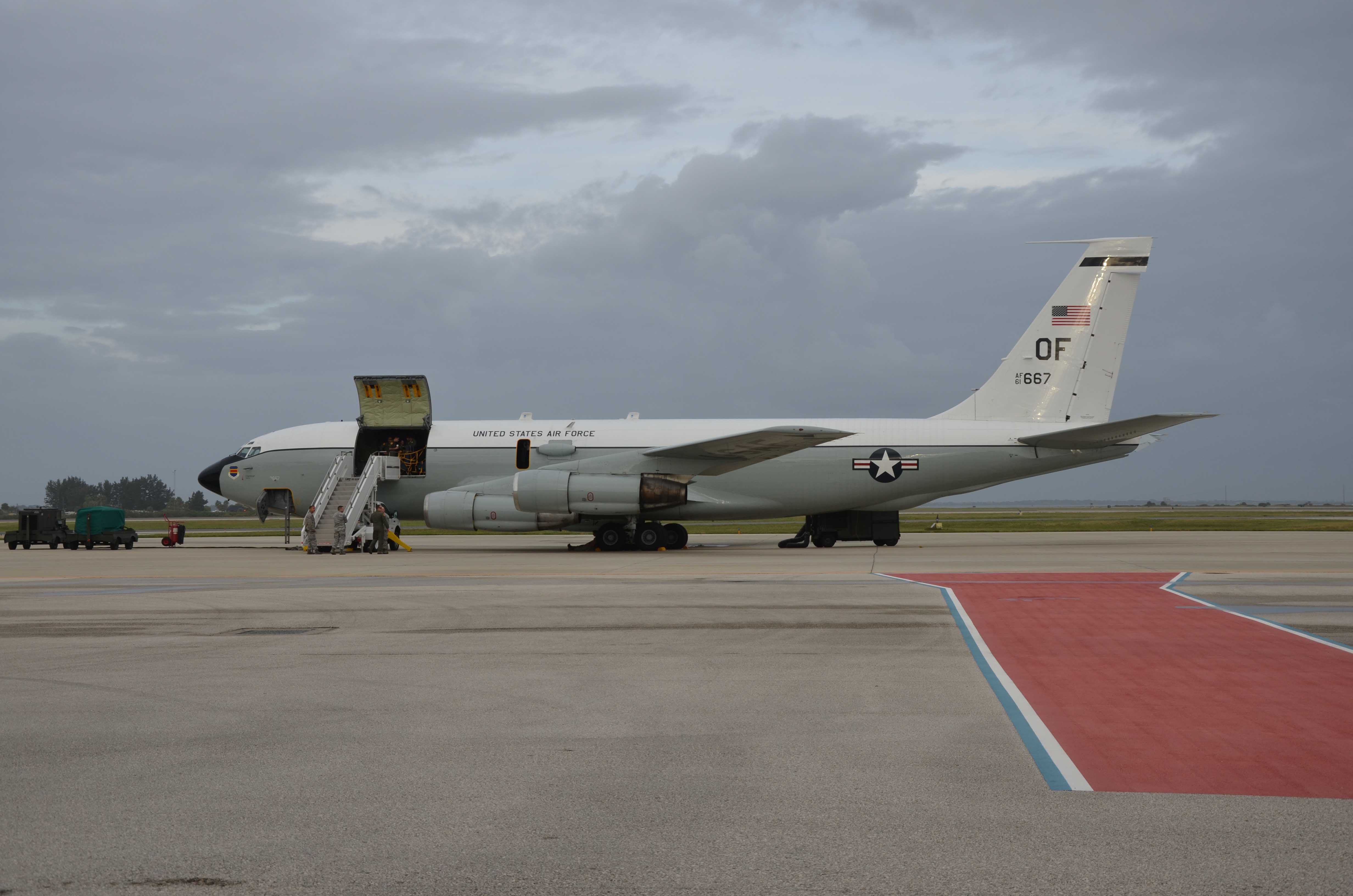 Nuclear treaty monitoring aircraft visits Patrick AFB > Air Force ...