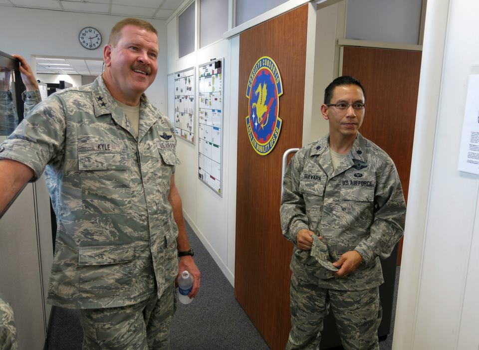 4th Air Force commander visited Team Travis > 349th Air Mobility Wing ...