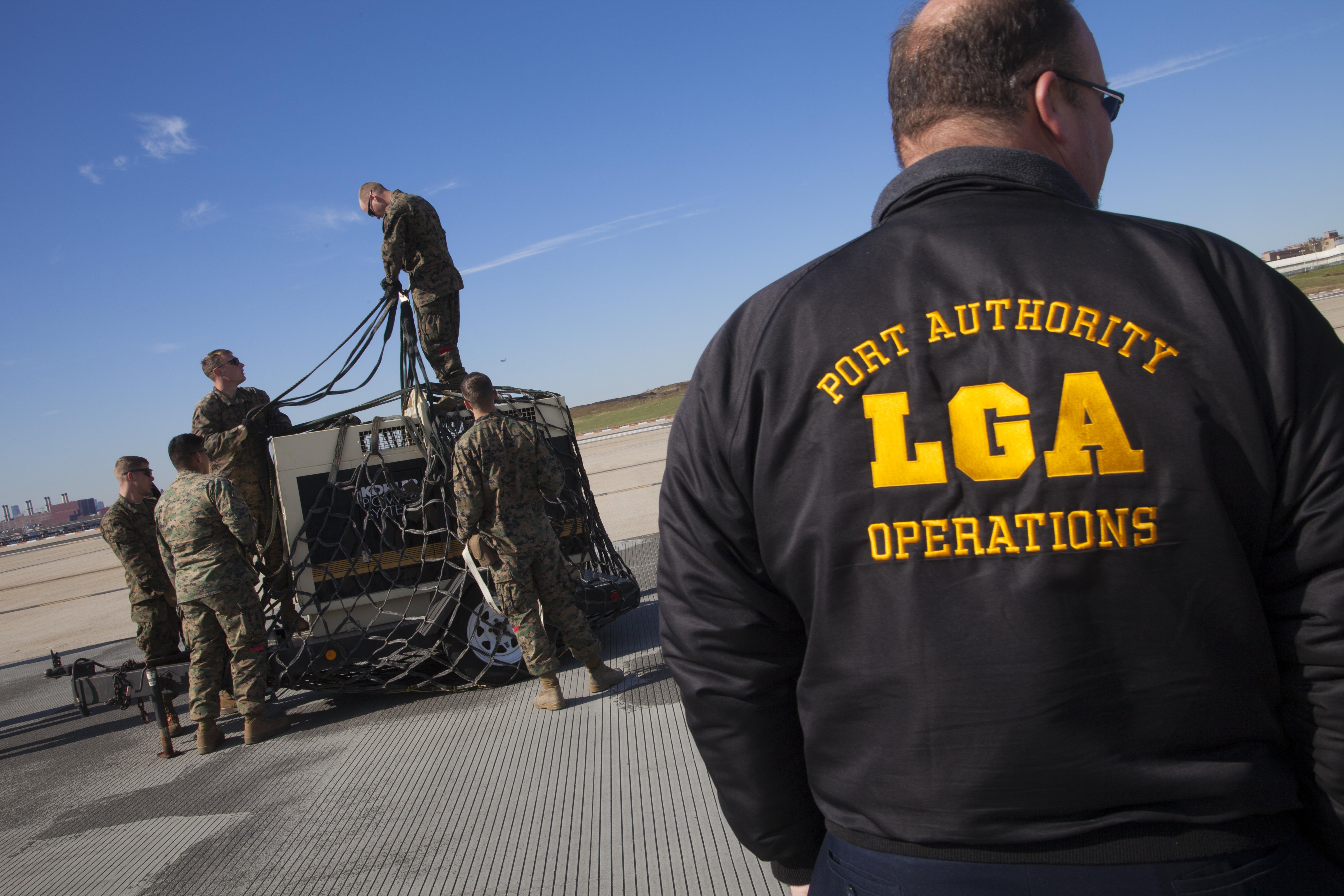 Marines assigned to Landing Support Platoon, Combat Logistics Battalion ...