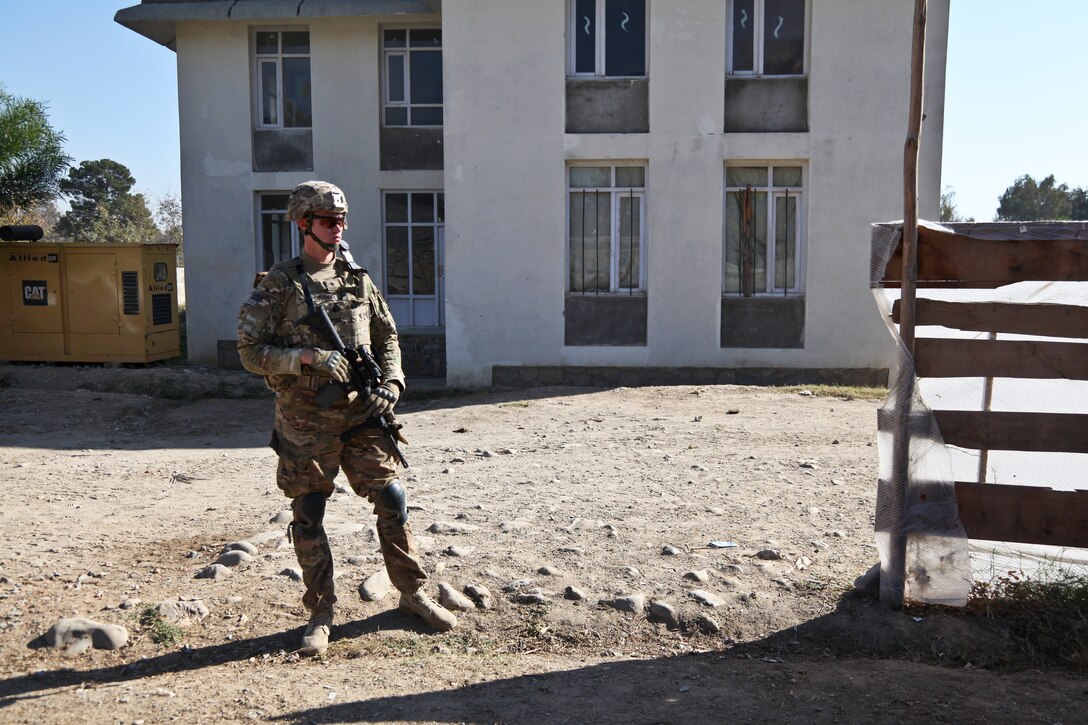 U.S. Army Spc. Matthew Grant provides security at Afghanistan's ...