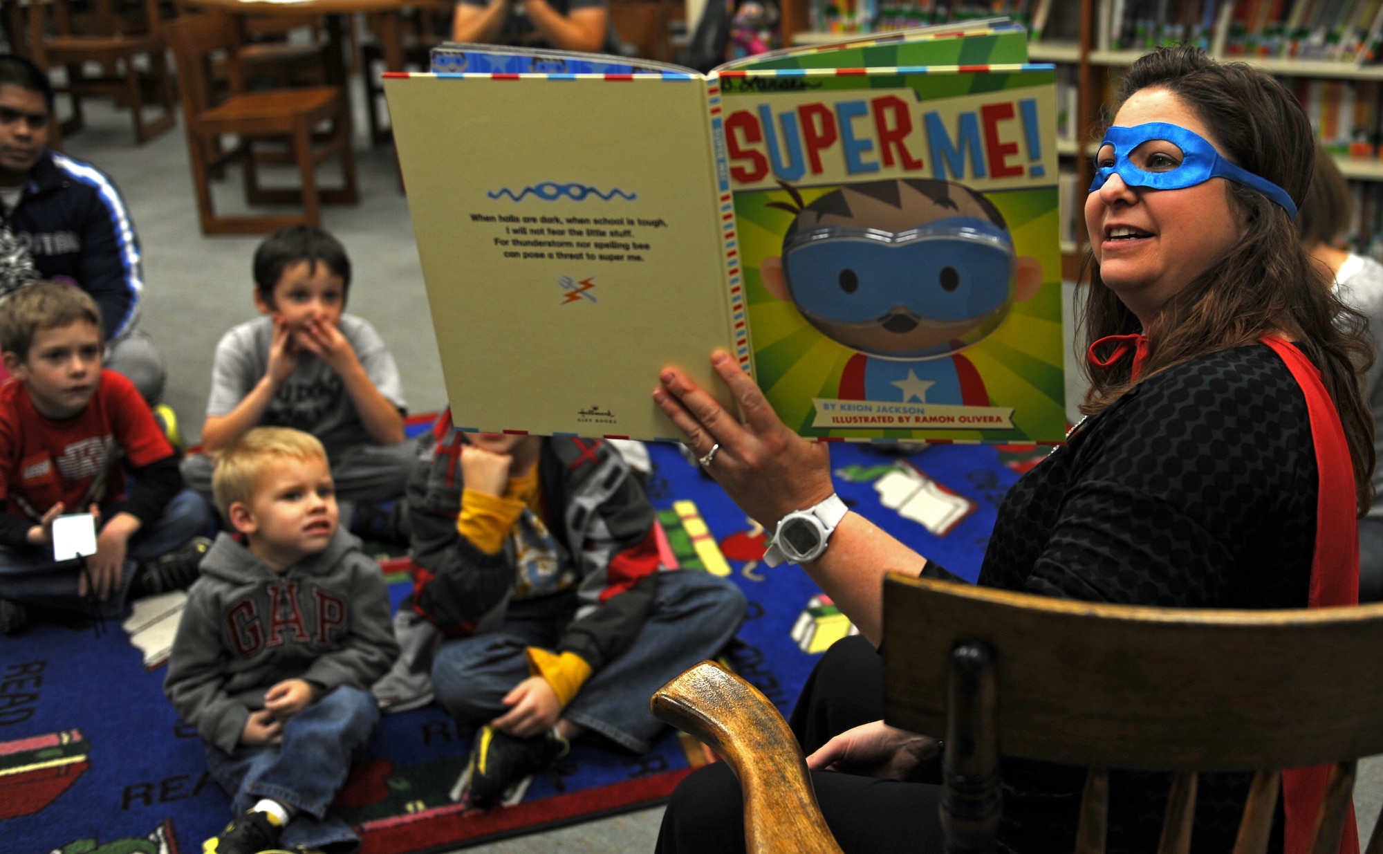 Reading night brings teachers, students, parents together > Scott Air ...