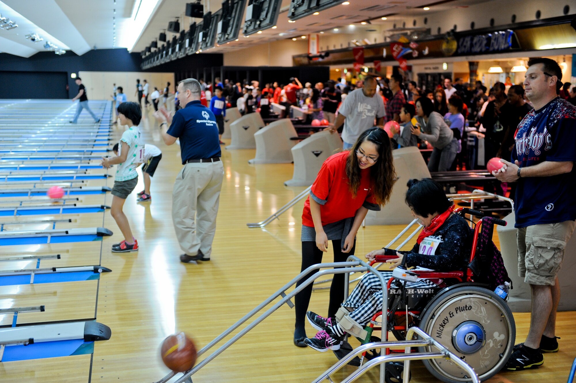 KSO hosts bowling tournament > Kadena Air Base > Article Display
