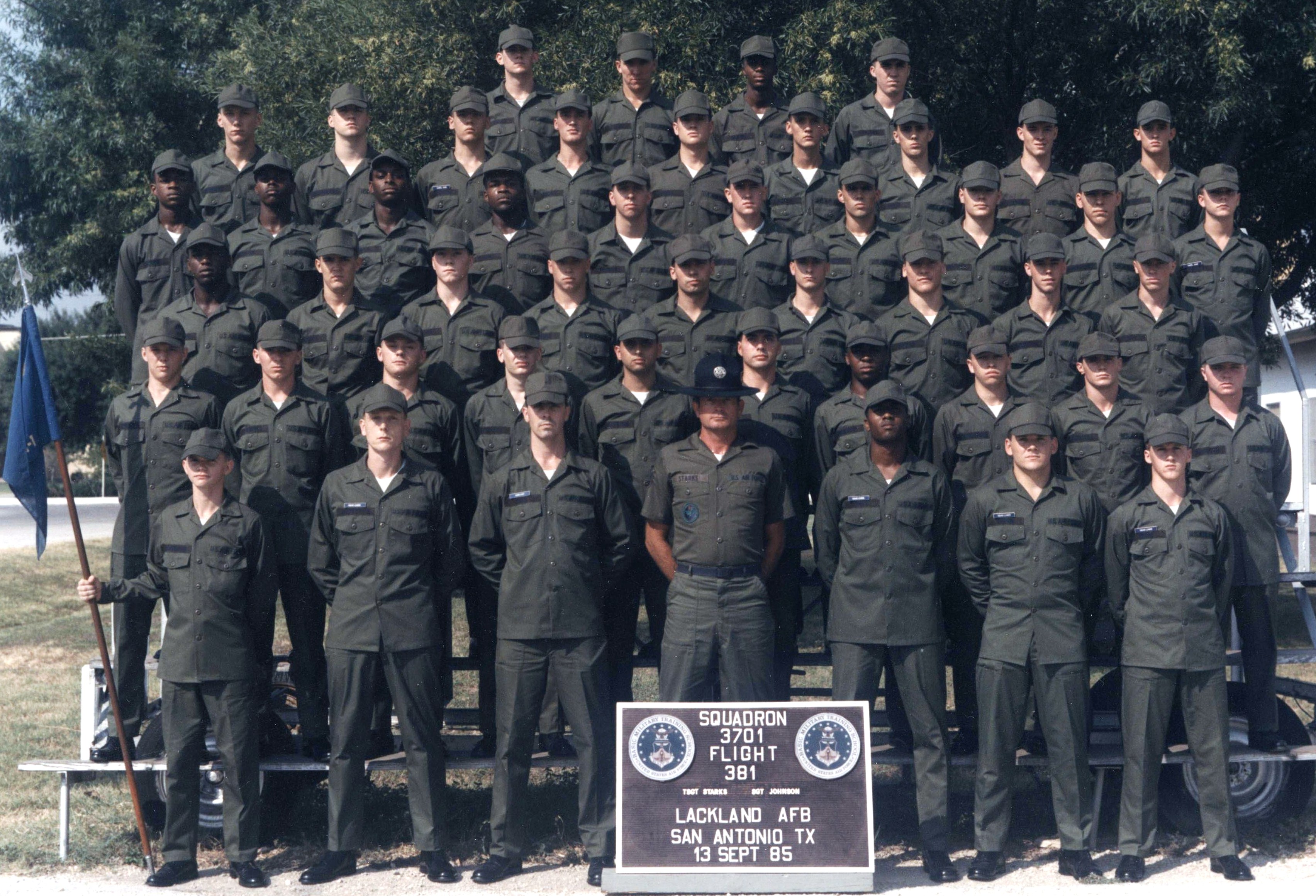 3701 flt 381 Sep 1985