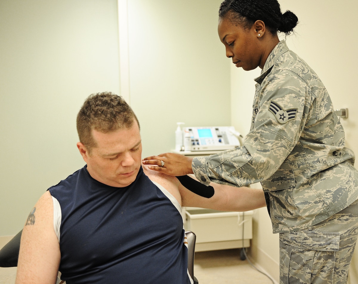 Photos: Getting Physical > Scott Air Force Base > Article Display