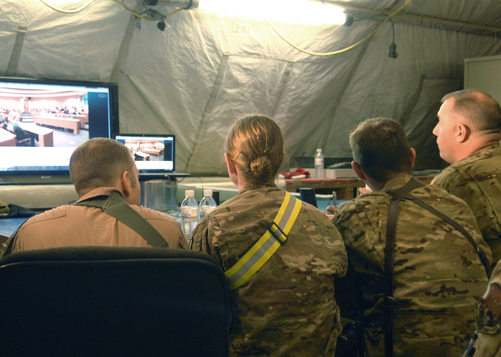 Deployed Airmen orchestrate remote connection to thank Ohio students ...