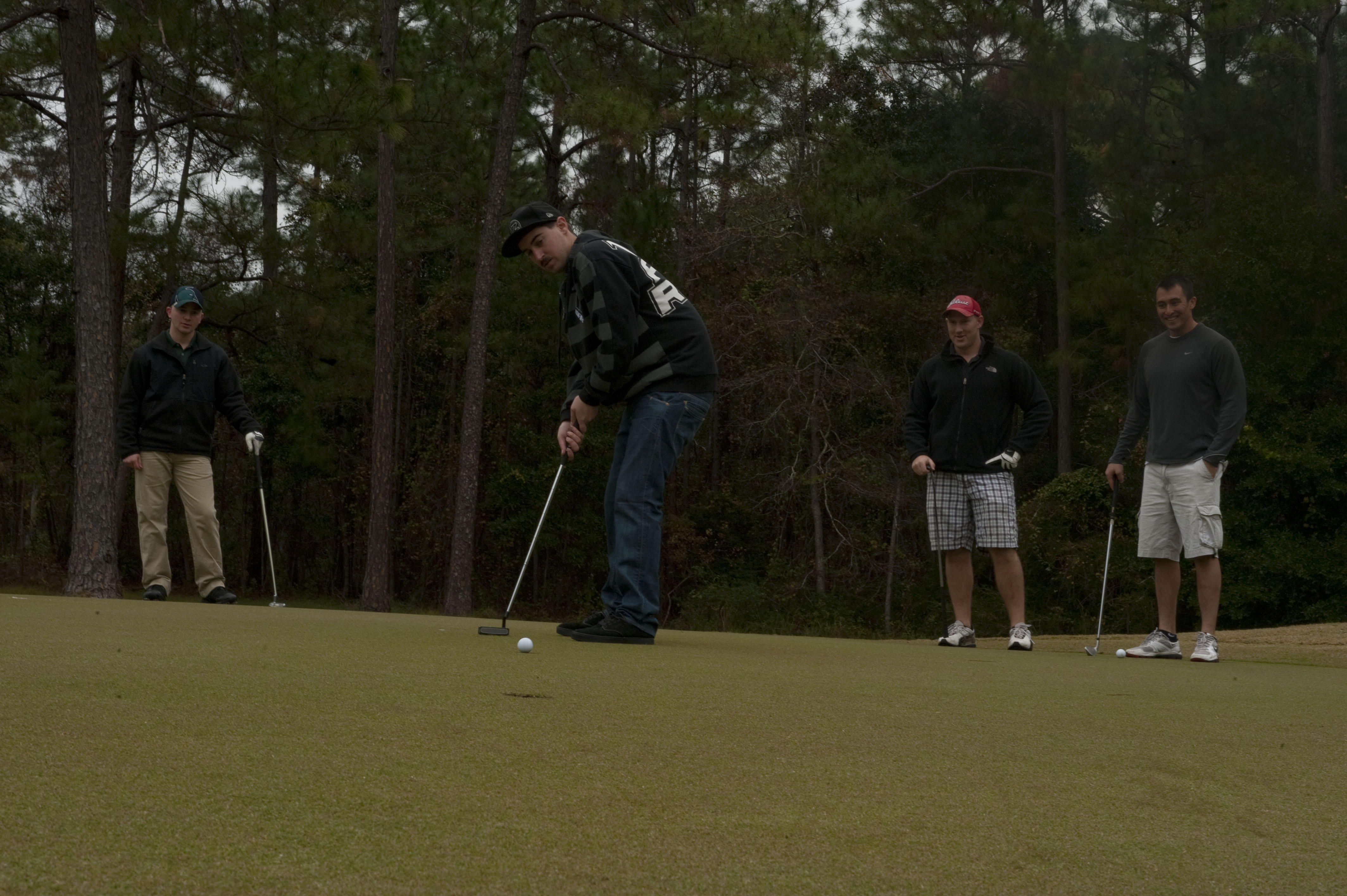 Airmen tee-off in golf tournament > Hurlburt Field > Article Display