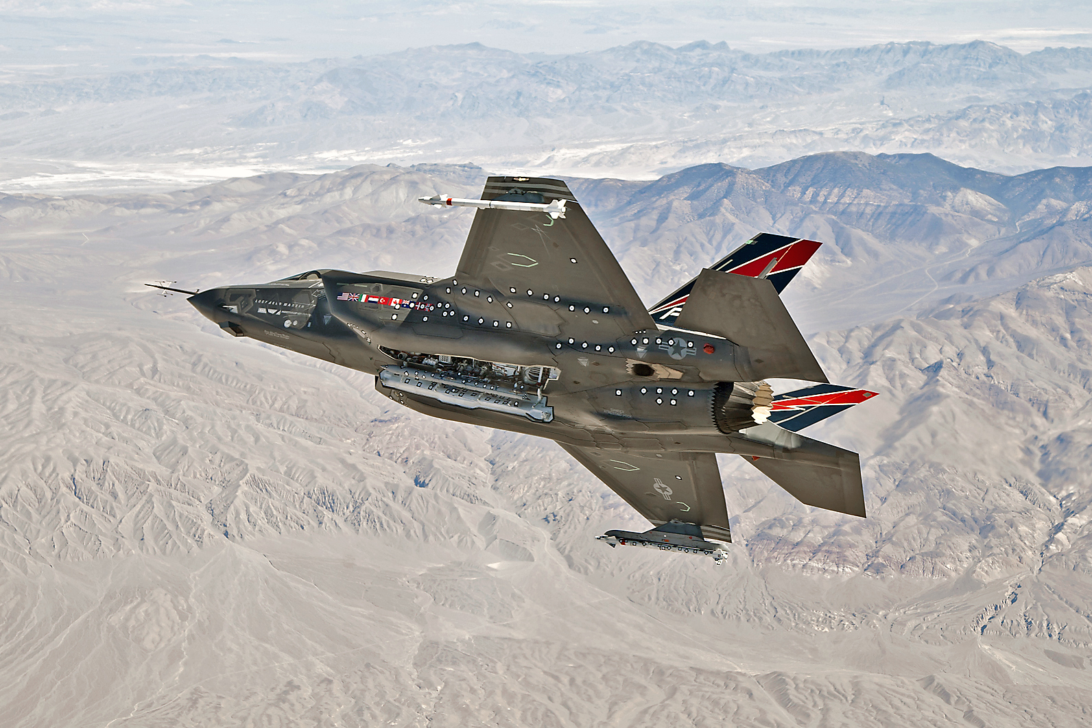 F-35 begins integration phase of weapons testing > Air Force > Article ...