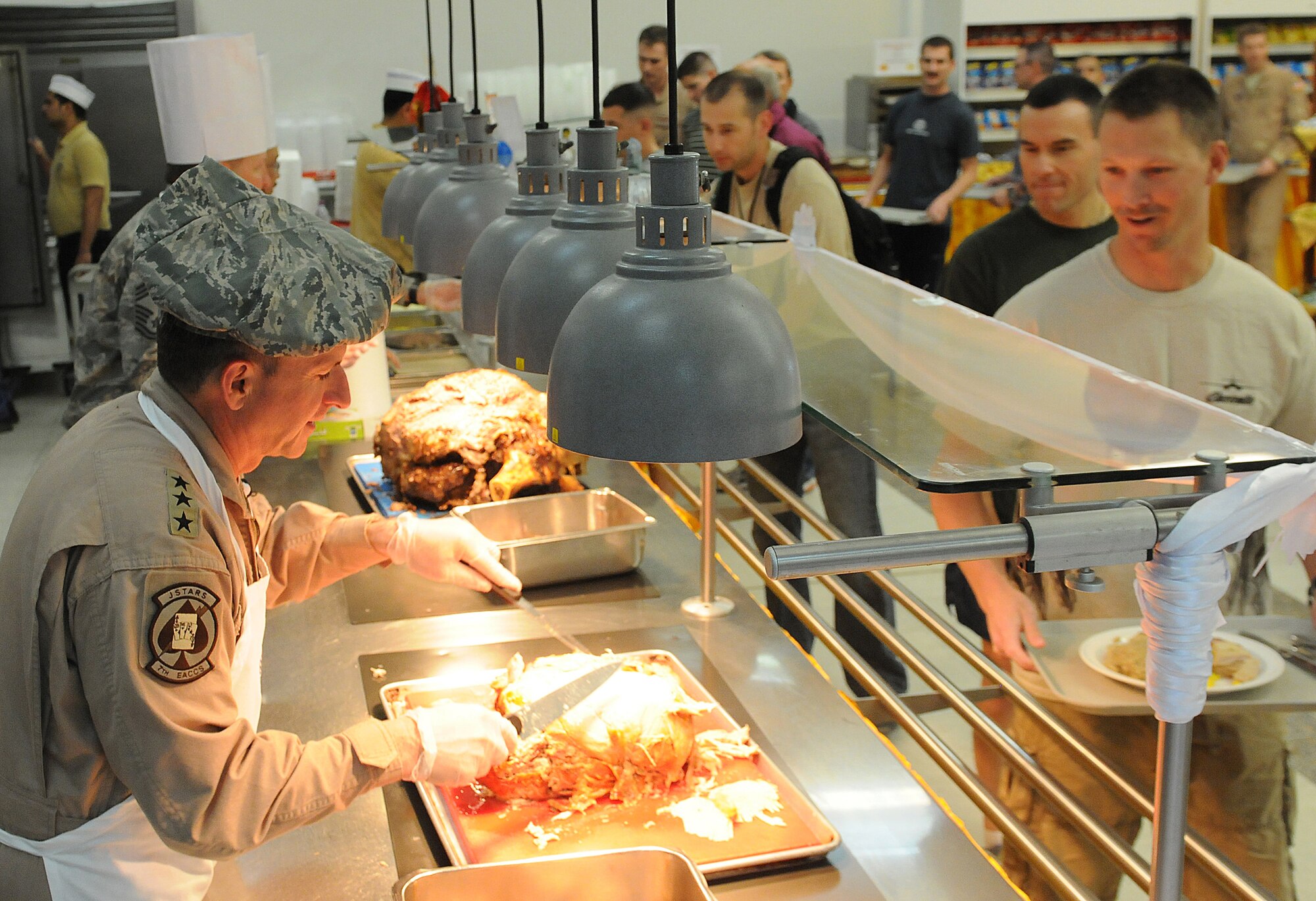 CFACC carves up taste of home > U.S. Air Forces Central > News