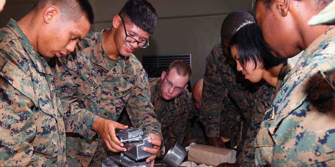 Food service Marines prepare for exercises > Marine Corps Installations ...