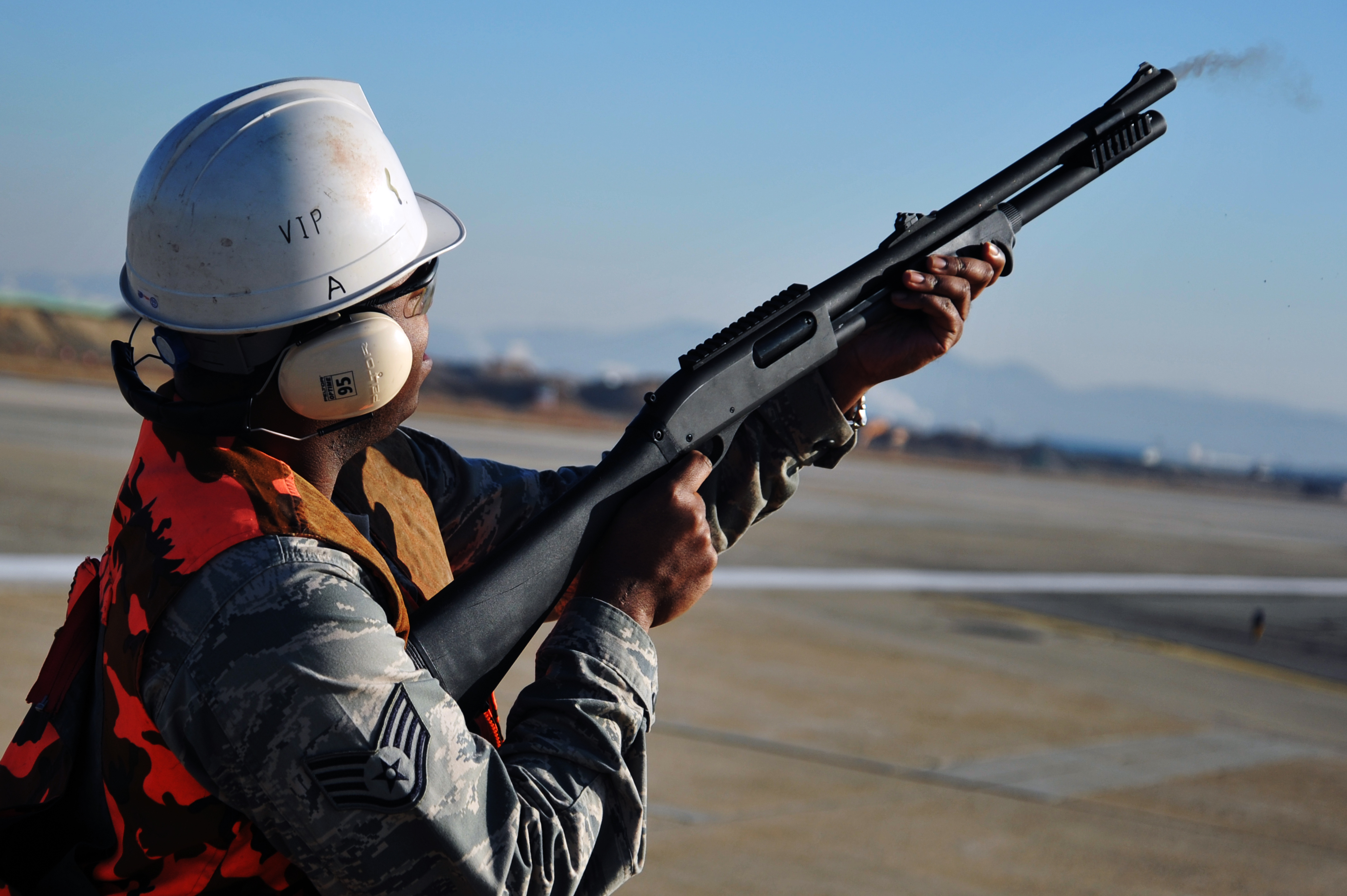 Airfield management keeps flight line in check > Osan Air Base ...