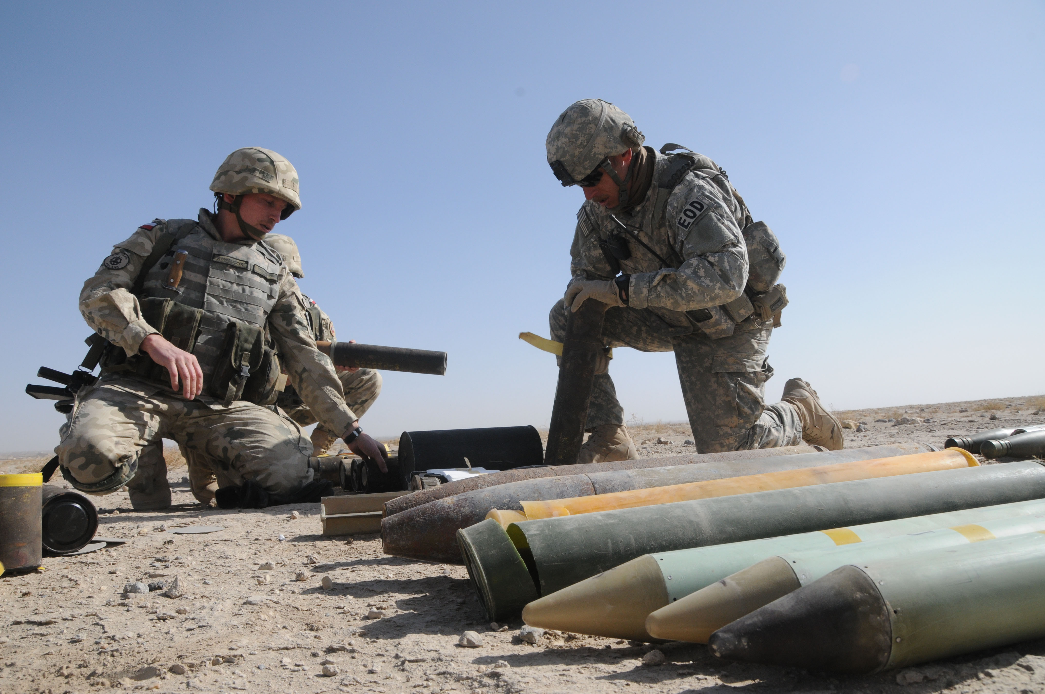 Explosive ordnances leave trace