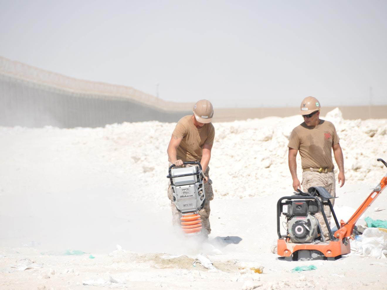 121112-N-ZZ999-012 BAHRAIN (Nov. 12, 2012) Builder Constructionman ...