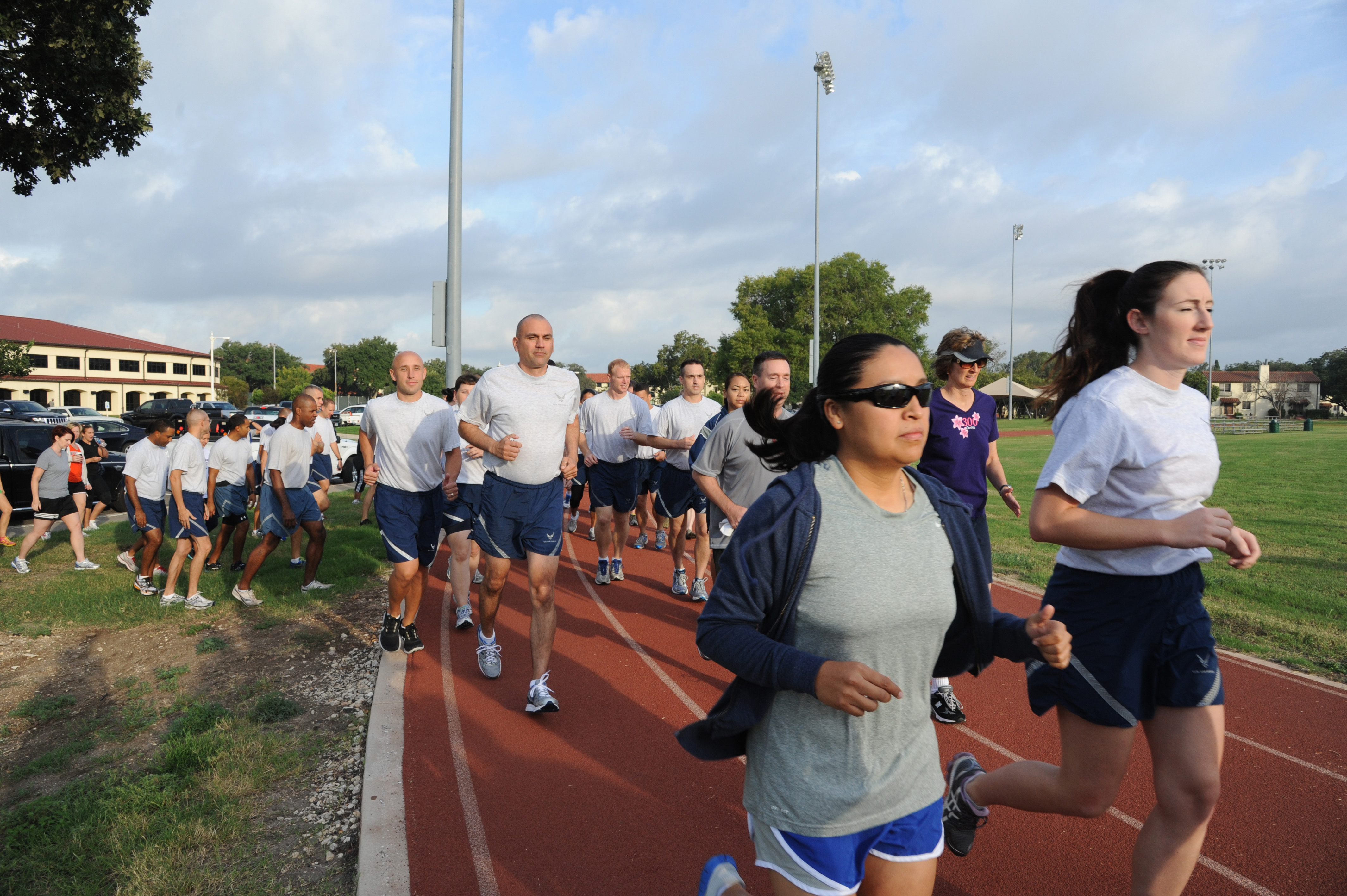 Newton running clinic