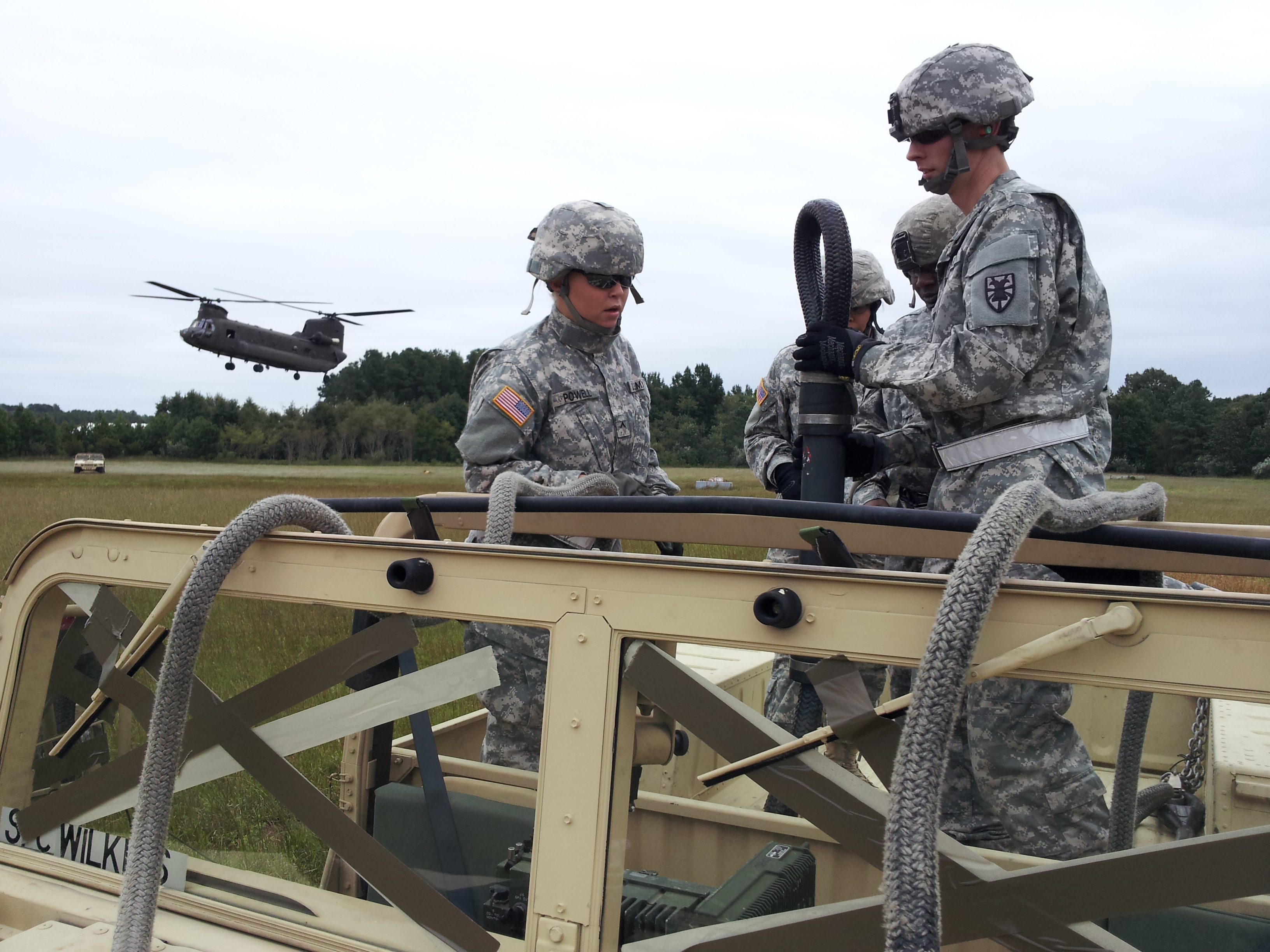 ‘Victory Wheels’ Soldiers hook up Army equipment during sling-load training