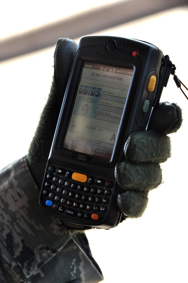 DBIDS identity verification sytem debuts at MSP Air Reserve Station ...