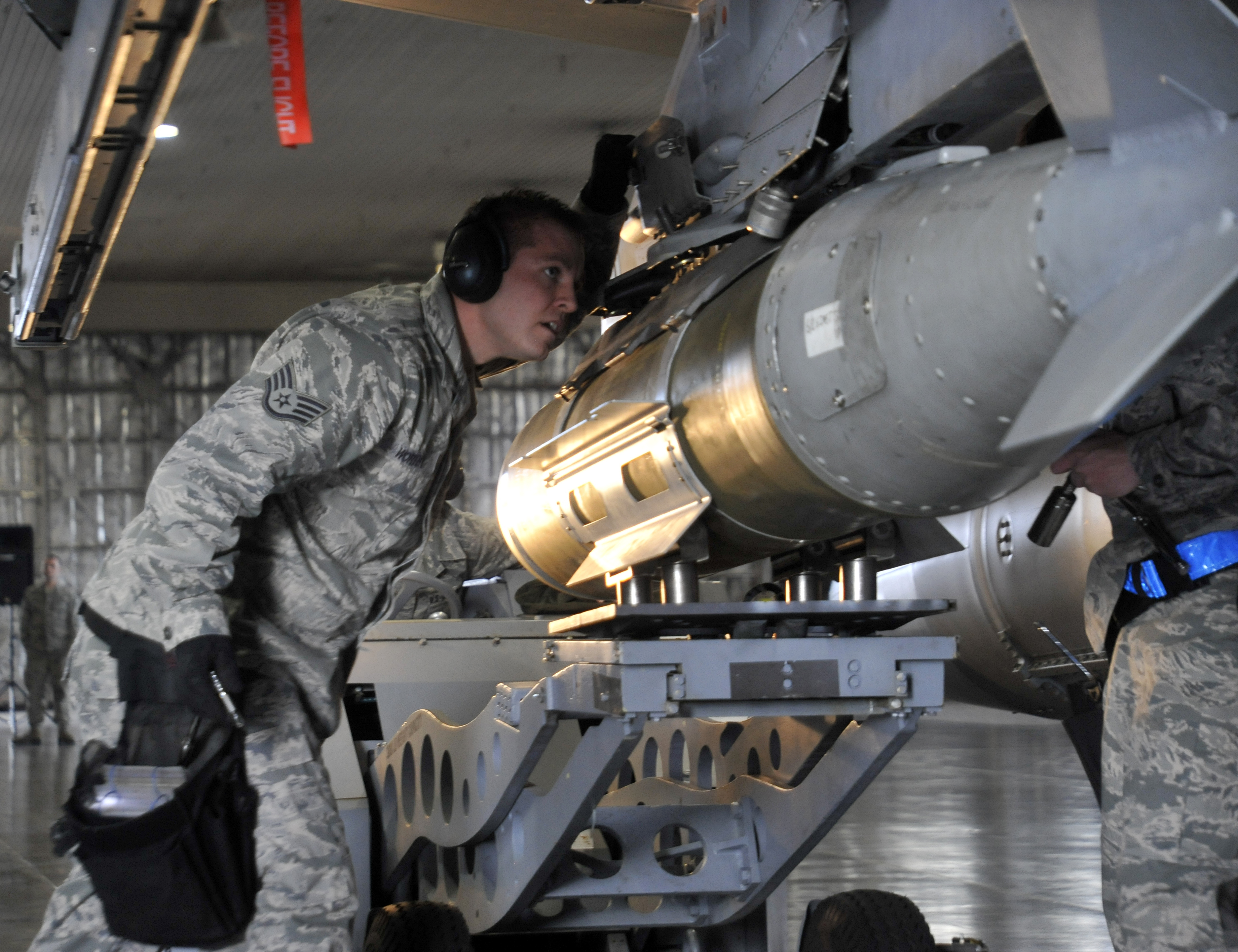 35 AMXS competes for load crew of quarter > Misawa Air Base > Article ...