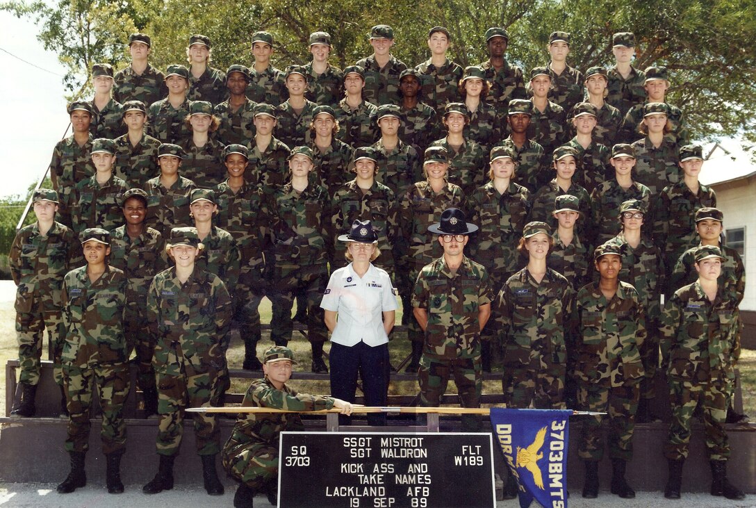 3703 Flt W189 Sep1989