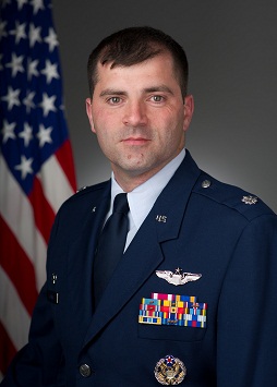 Managing chaos with training, trust, teamwork > Travis Air Force Base ...