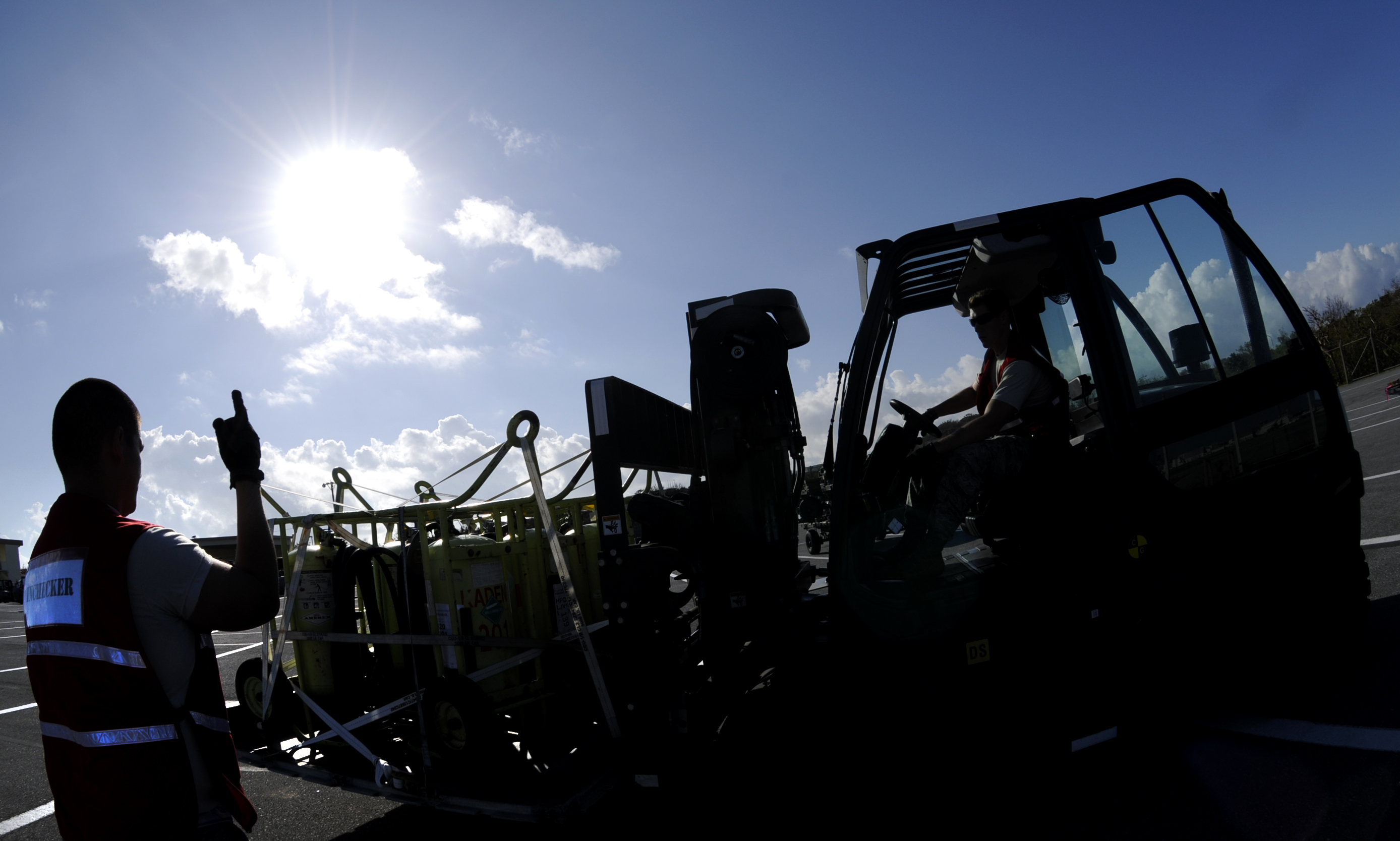 18th LRS keeps cargo moving > Kadena Air Base > News