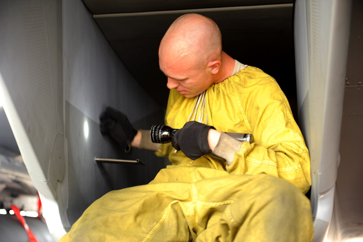 Eagle maintainers, pilots ready aircraft during inspection > Kadena Air ...