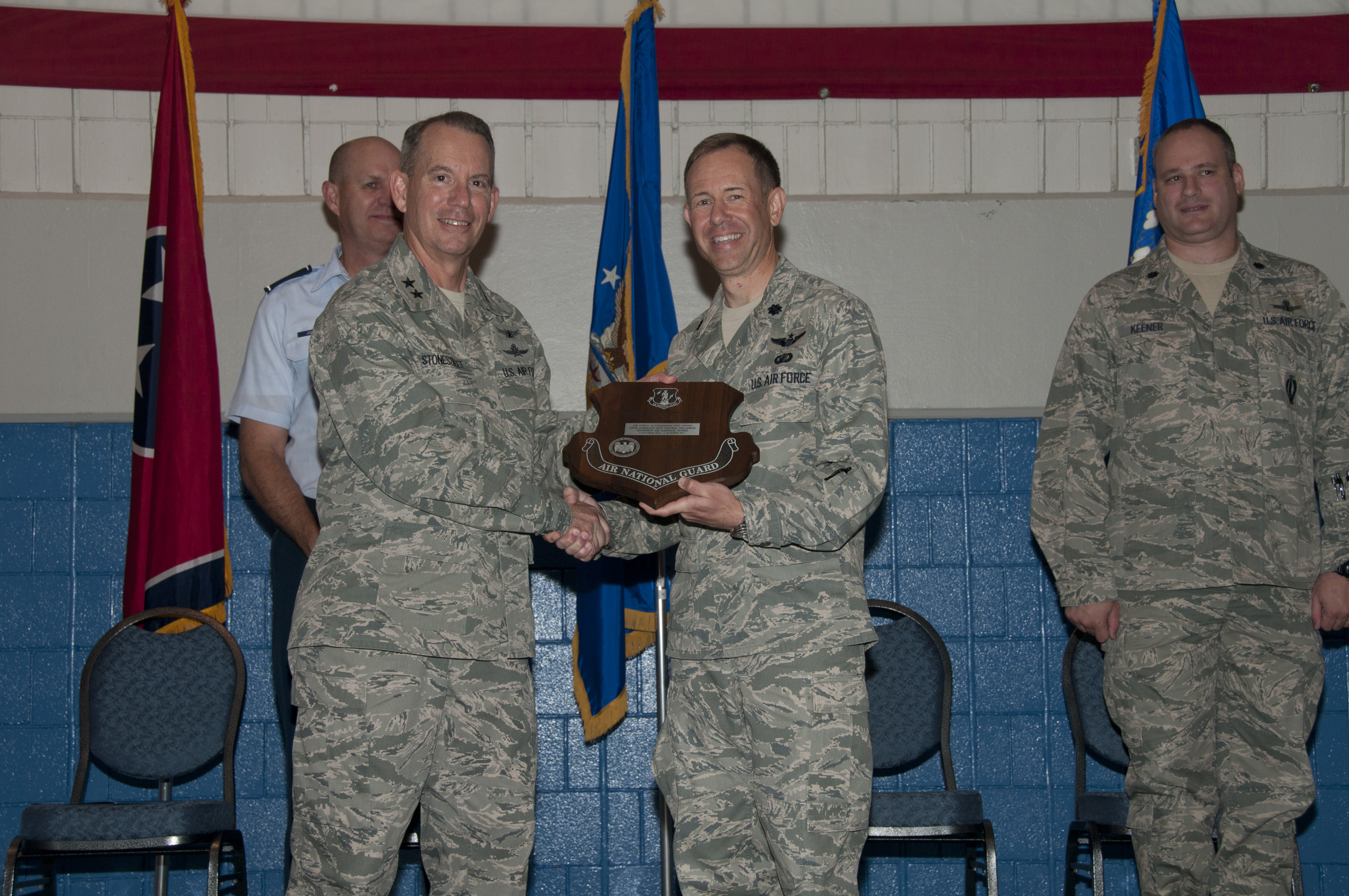 (National Guard photo by Staff Sgt. Scott Hollis, 134ARW Public Affairs ...