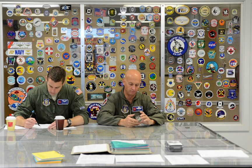Weather recon squadron takes last look at 'Sandy' > Air Force > Article ...