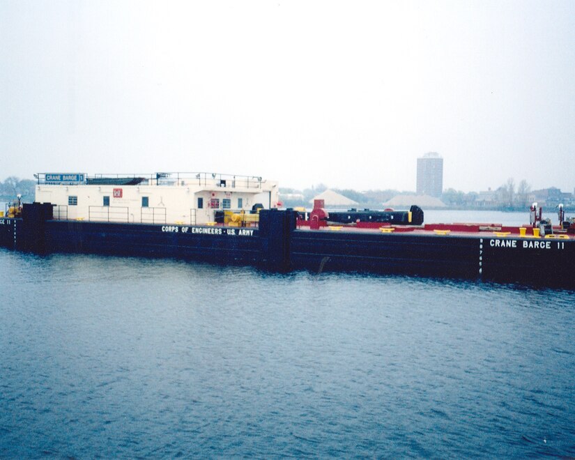USACE CRANE BARGE 11 > Philadelphia District & Marine Design Center ...