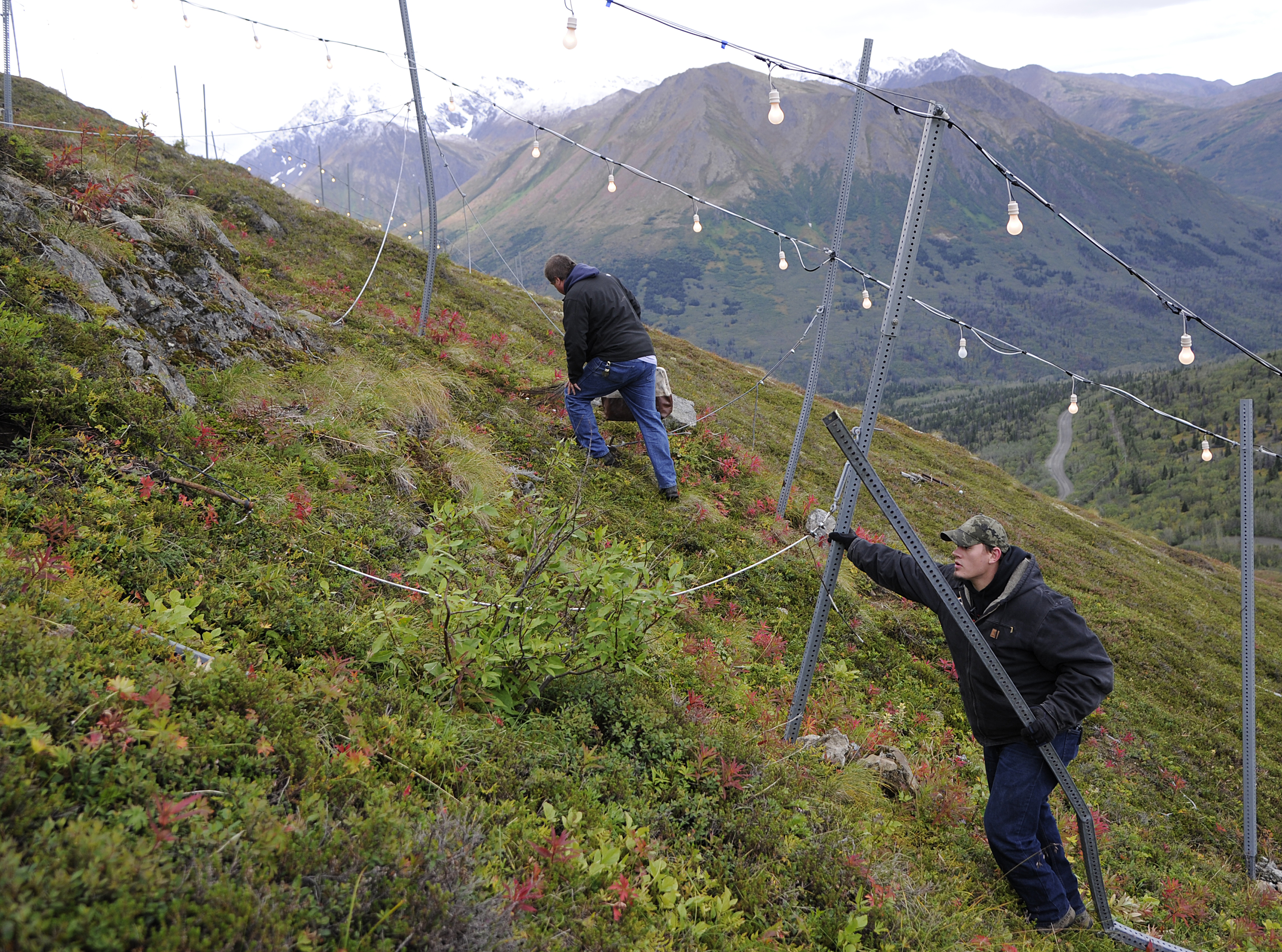 Preparing the summit star to shine > Joint Base Elmendorf-Richardson > News