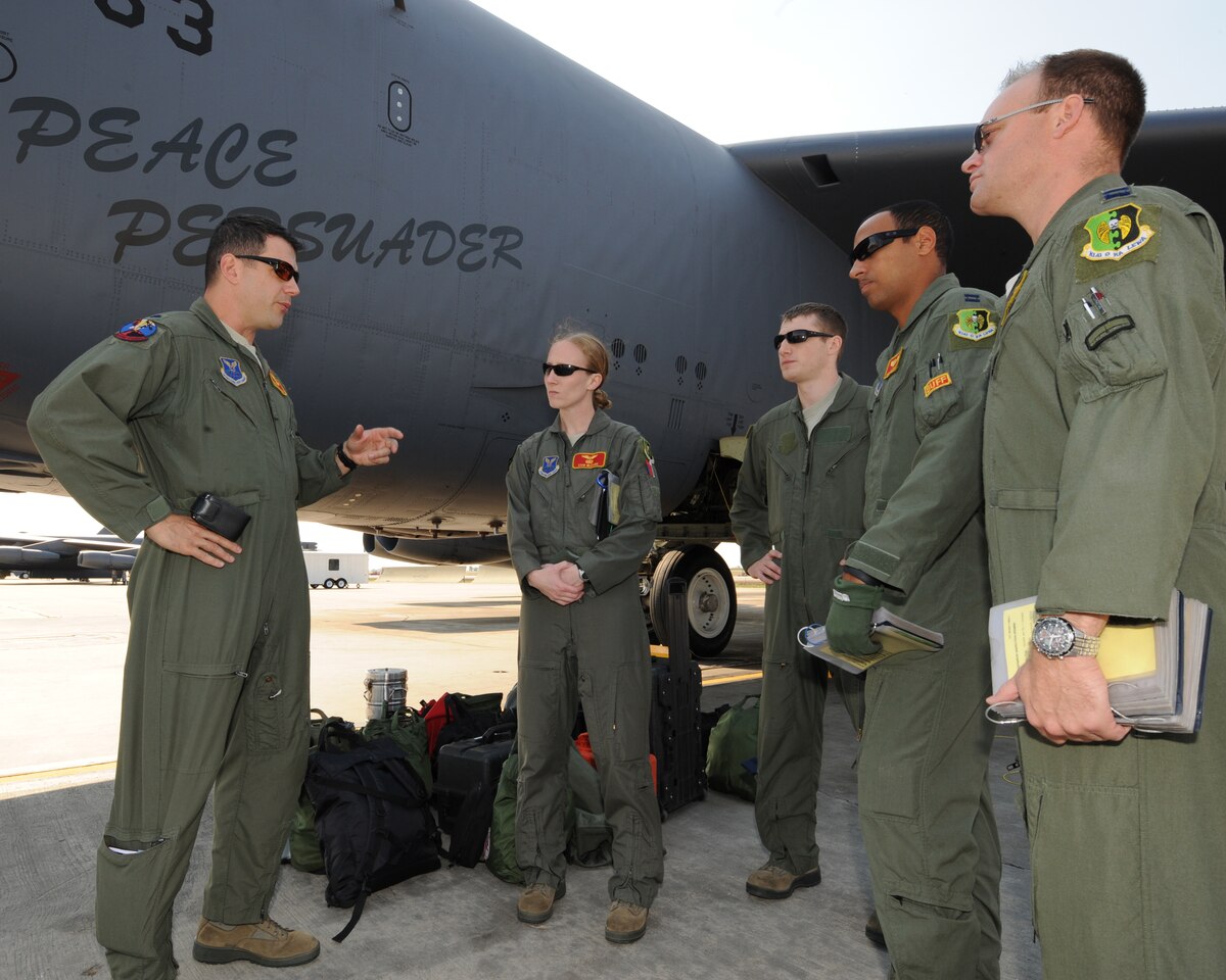 5th OSS, 23rd and 69th BSs compete in Global Strike Challenge > Minot ...