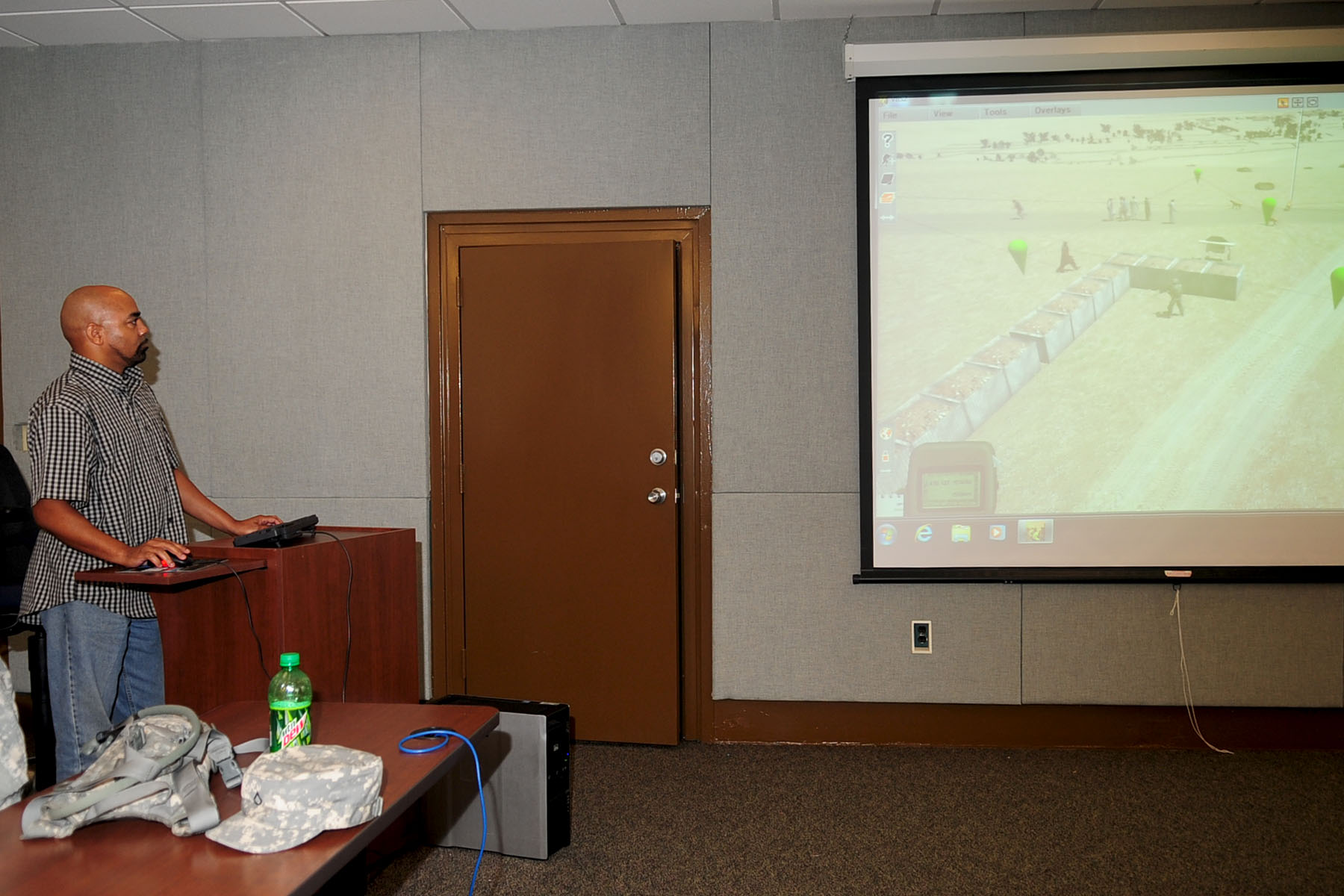 Computer combat simulator more than 'just a game' > Joint Base Langley ...