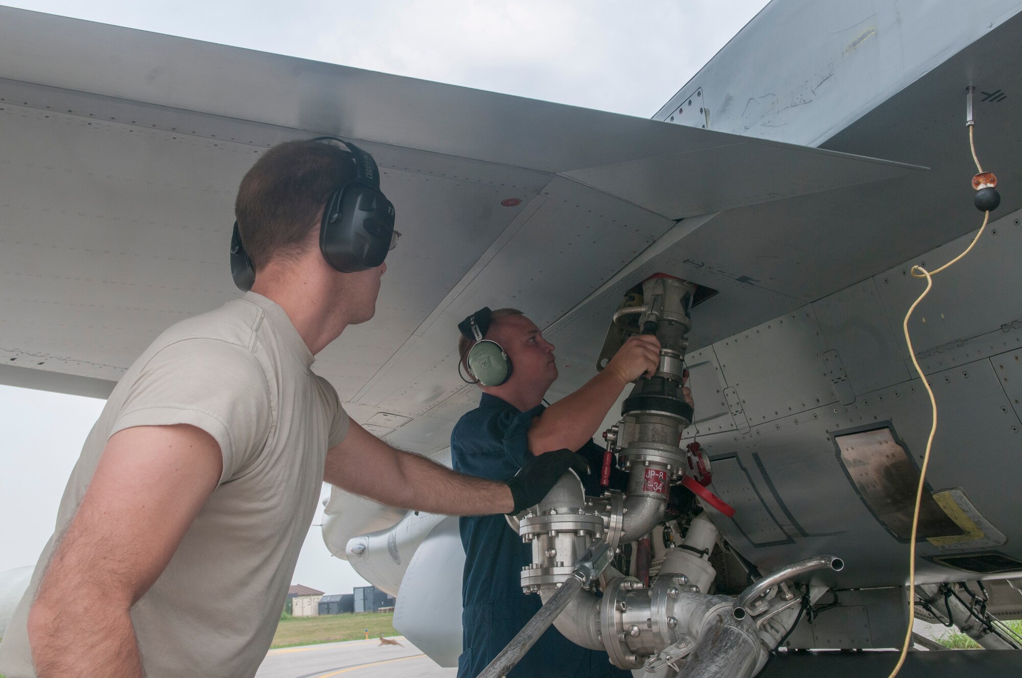 31st LRS: Refueling the mission > Aviano Air Base > Display