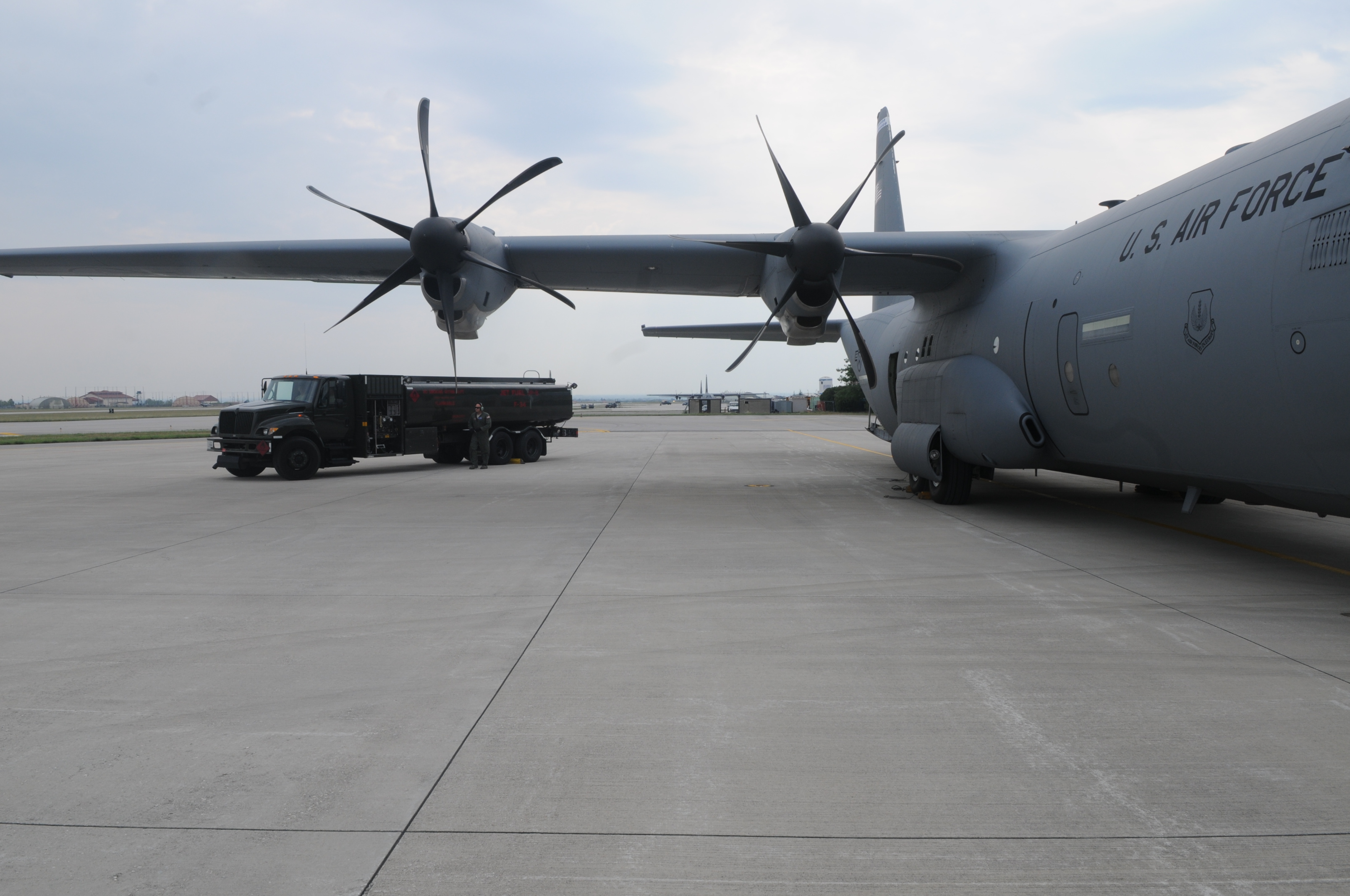 31st LRS: Refueling the mission > Aviano Air Base > Display