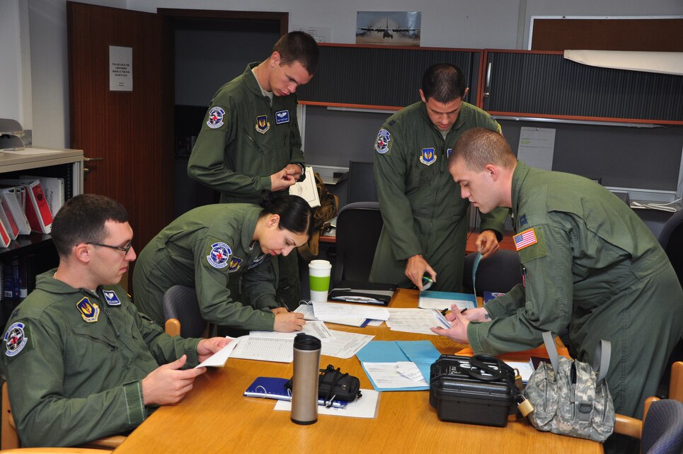 Air Evac Airmen test capabilities on new airframe > United States ...