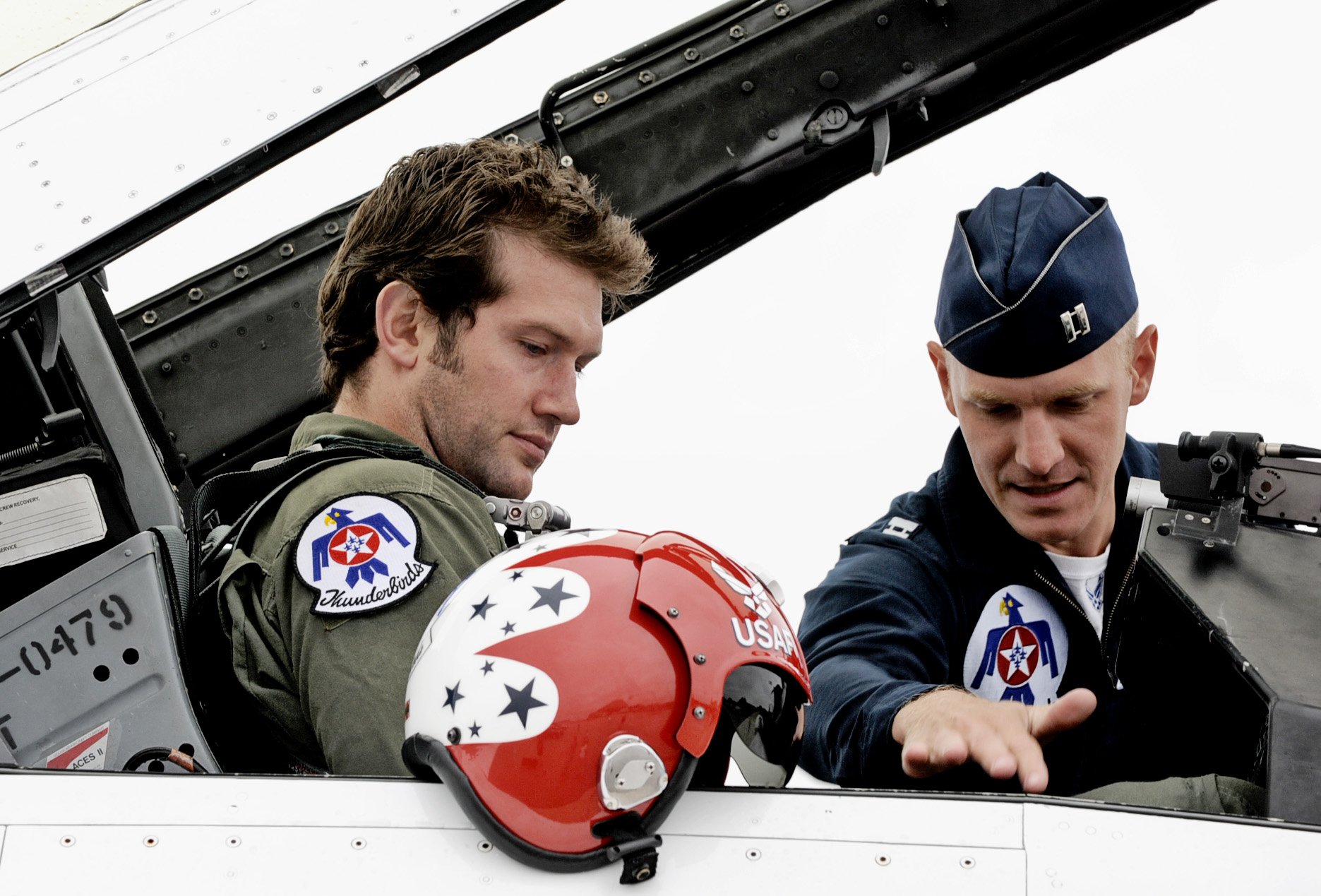 Blues Captain fly's with the Thunderbirds