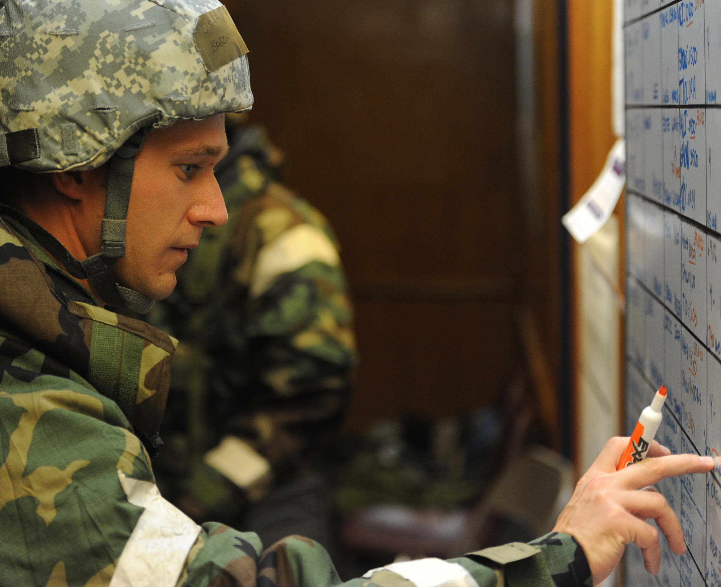Airmen respond to alarm condition and MOPP level changes > 15th Wing ...