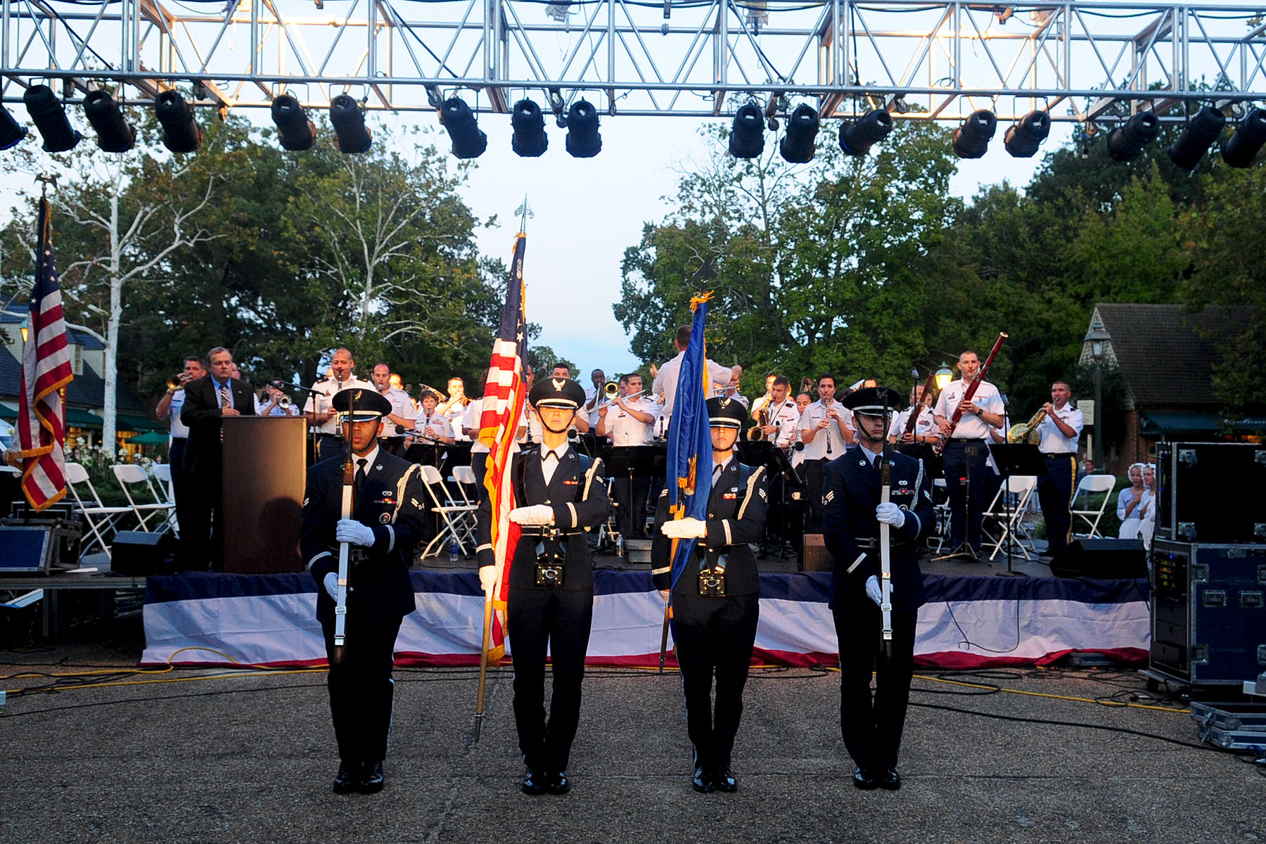 Air Force, Army bands join forces for Constitution Day concert in ...