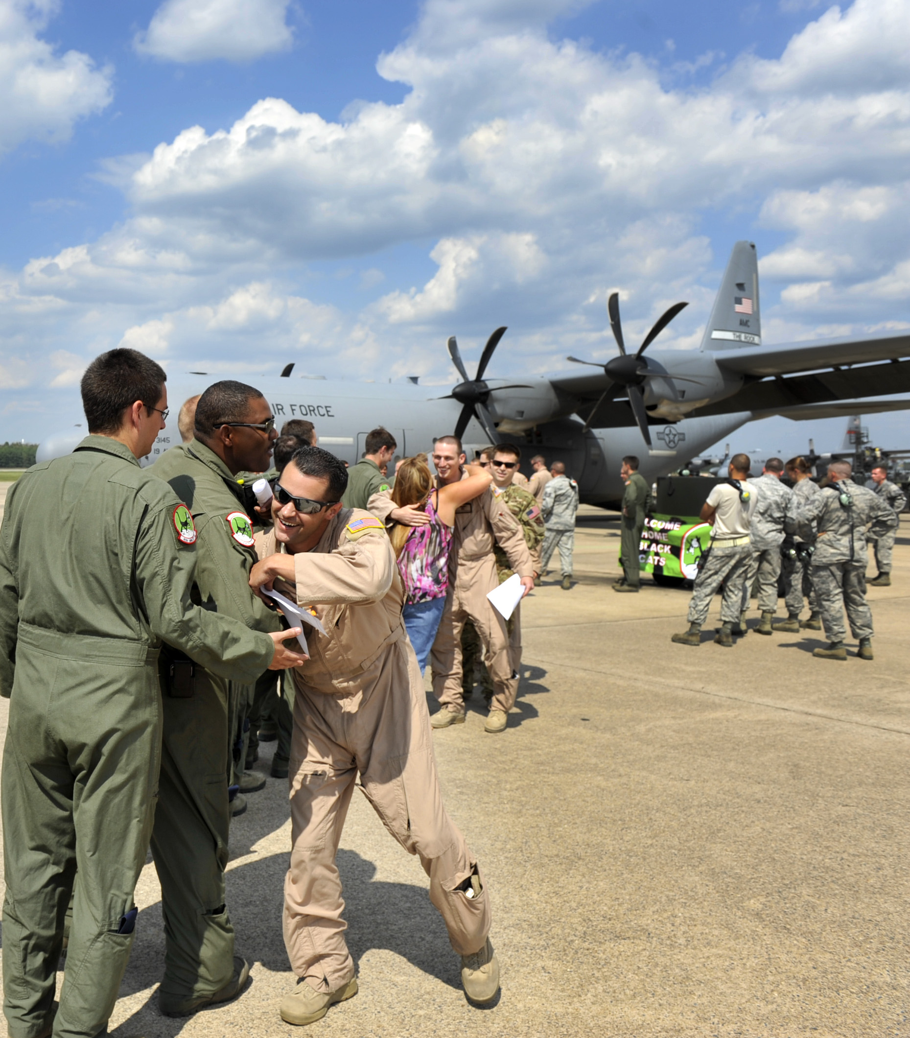 41st Airlift Squadron Redeployers