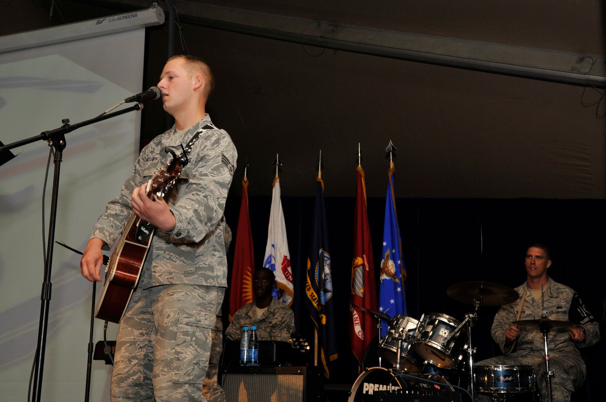 Transit Center celebrates AF 65th birthday > U.S. Air Forces Central > News