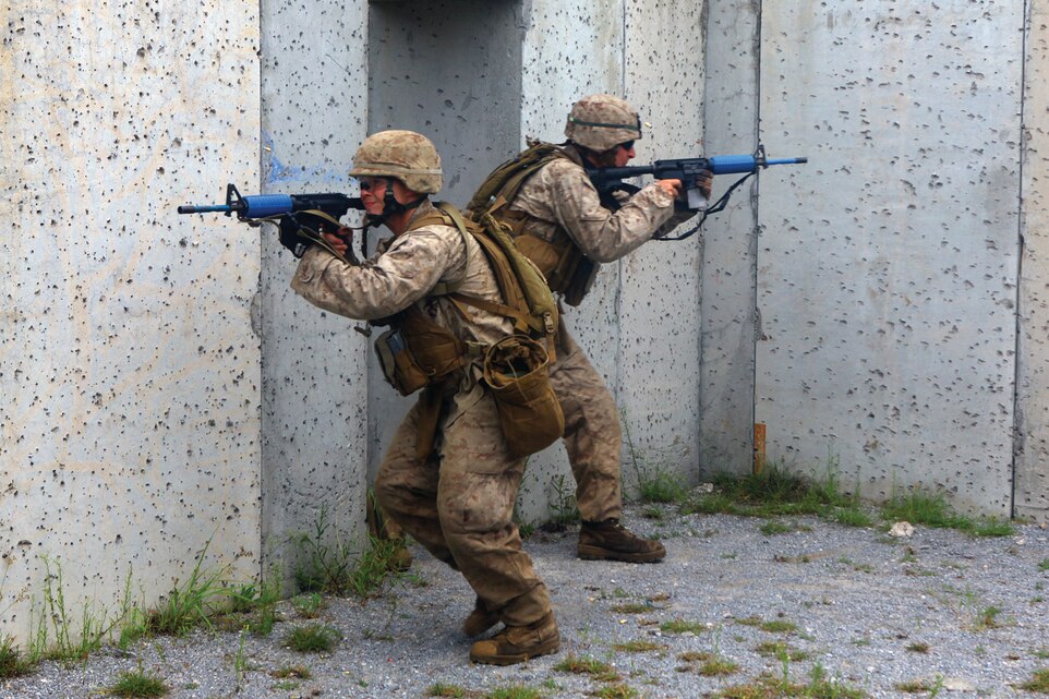Marines blast into training > Marine Corps Installations Pacific > News