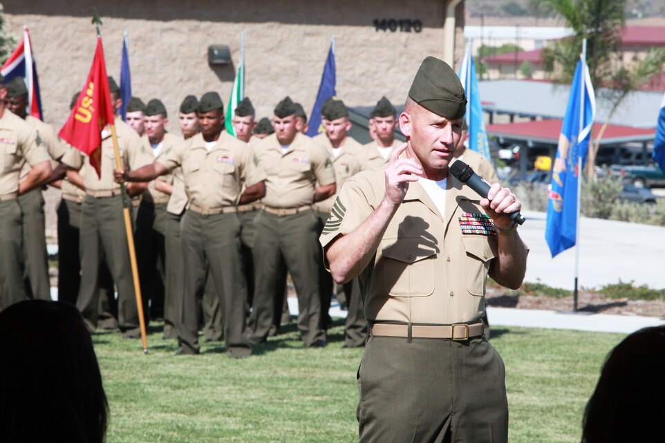 1st MLG receives new sergeant major > 1st Marine Logistics Group > Unit ...