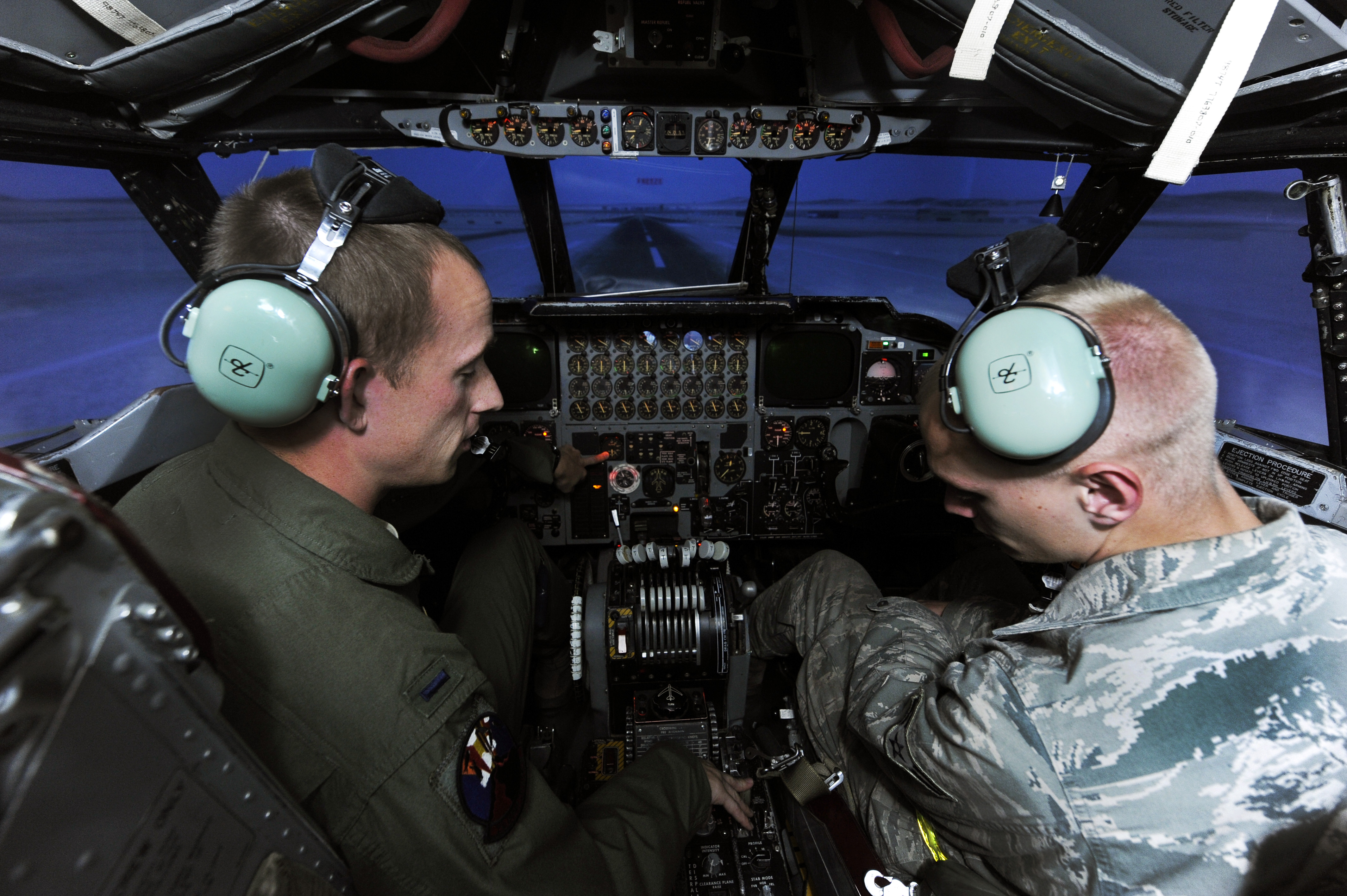 Maintainers fly the BUFF > Minot Air Force Base > Article Display