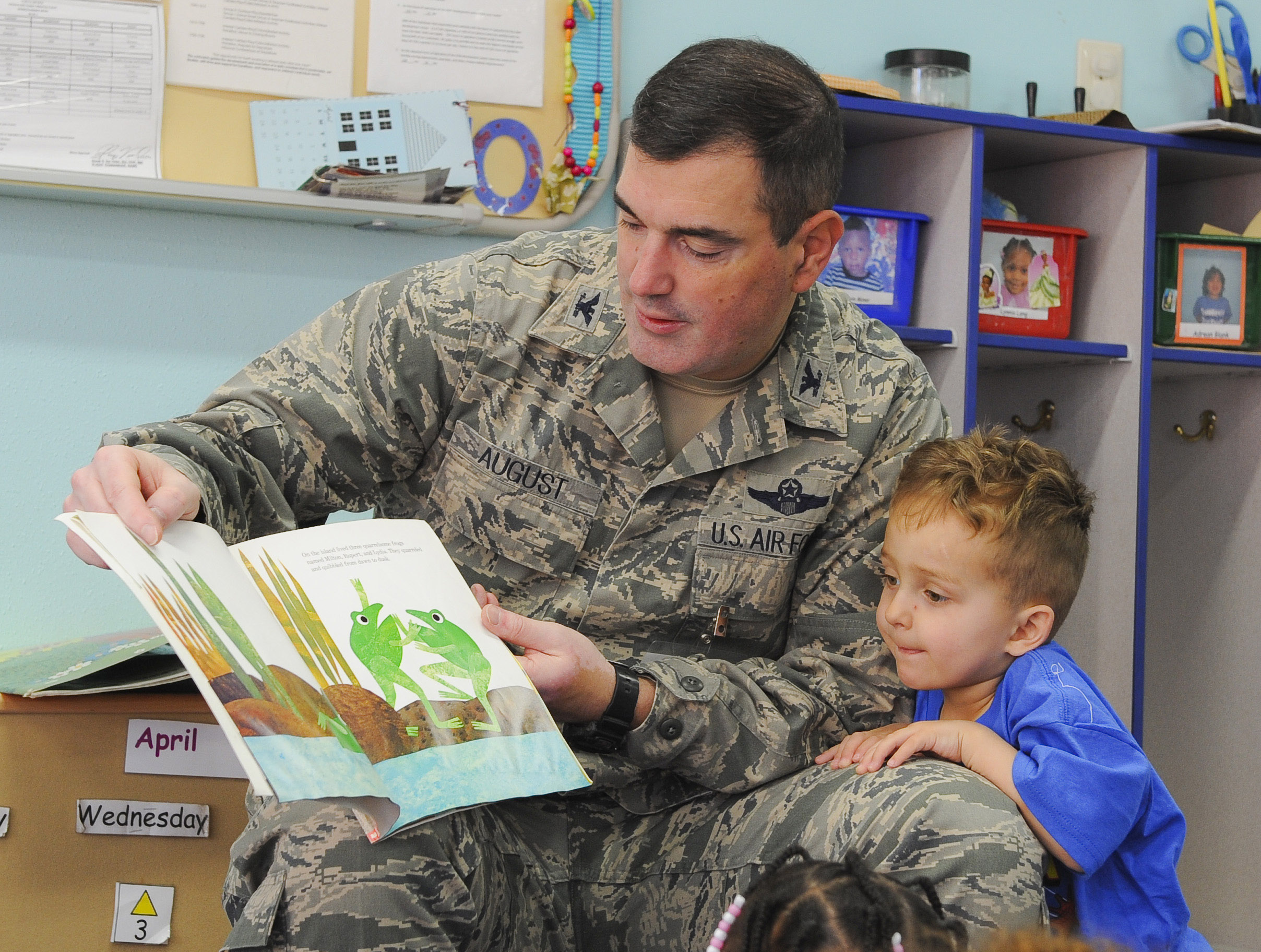 Wing commander kicks off Month of the Military Child with story time ...