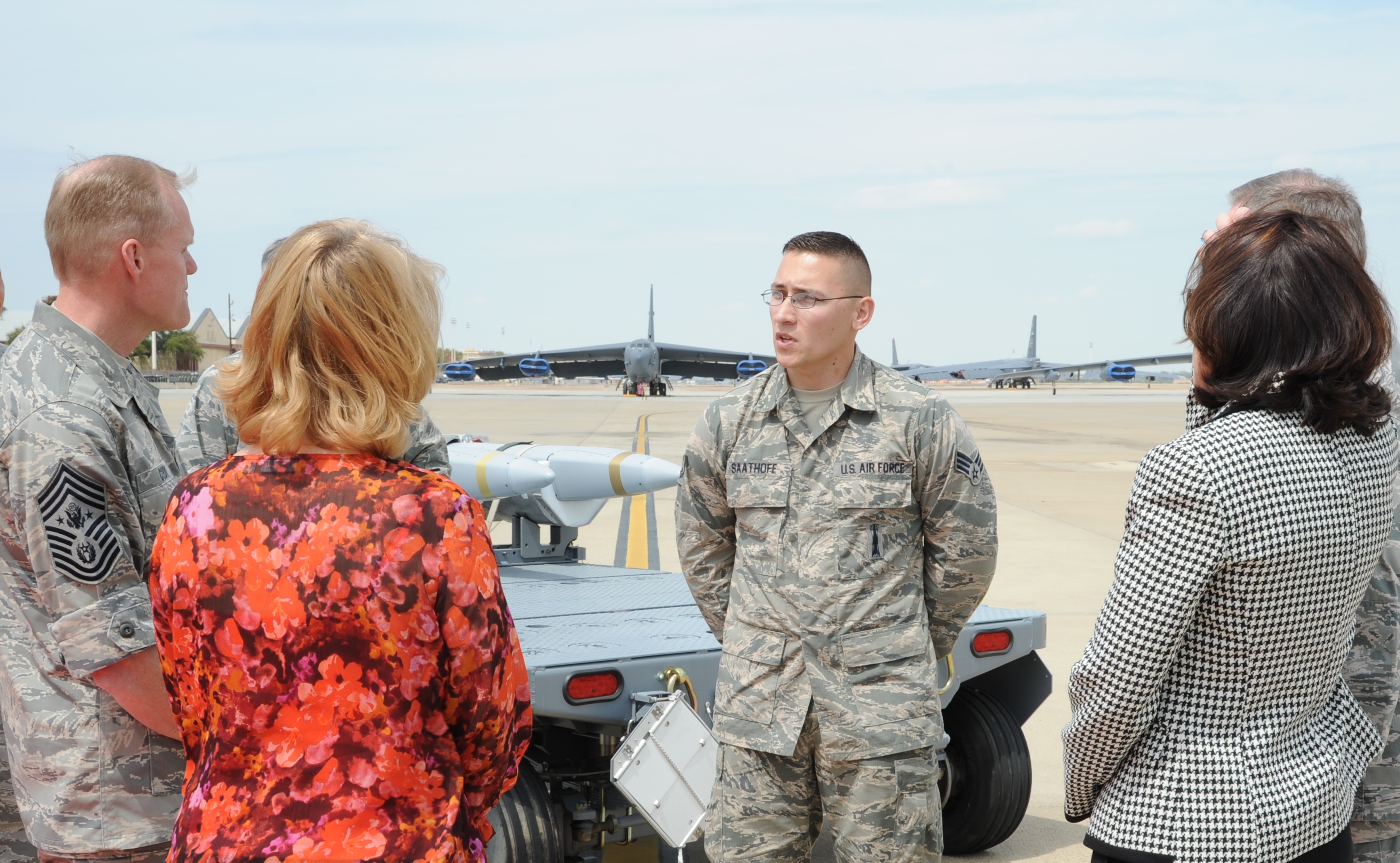 CSAF, CMSAF visit Global Strike Command Airmen > Air Force > Article ...